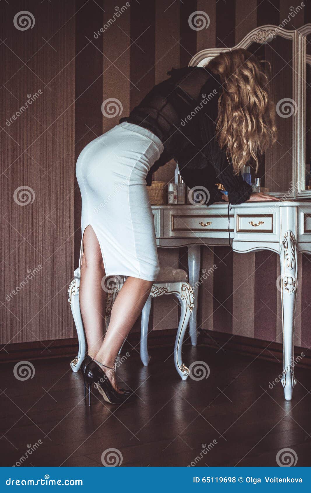 Young Lady with Cool Body Shape Looking in the Mirror Stock Photo ...