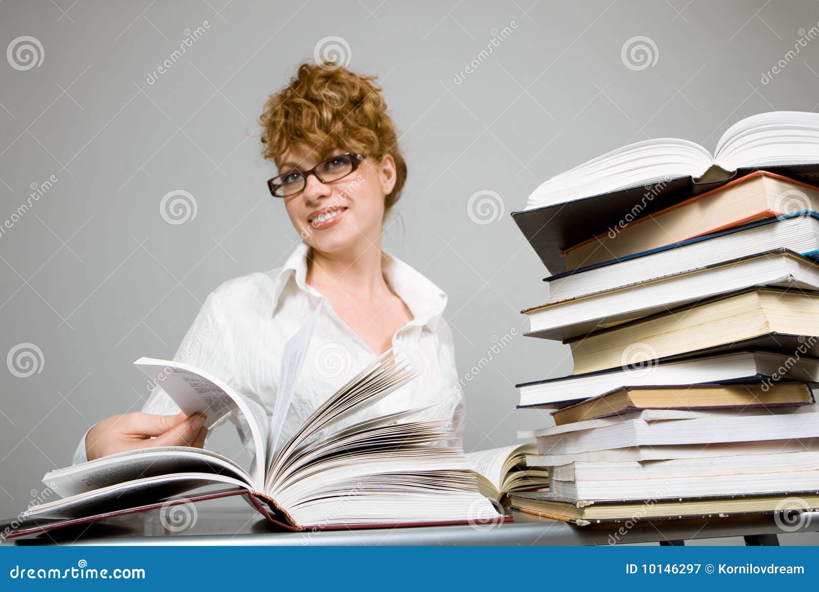 Young lady reading book stock image. Image of fashion - 10146297