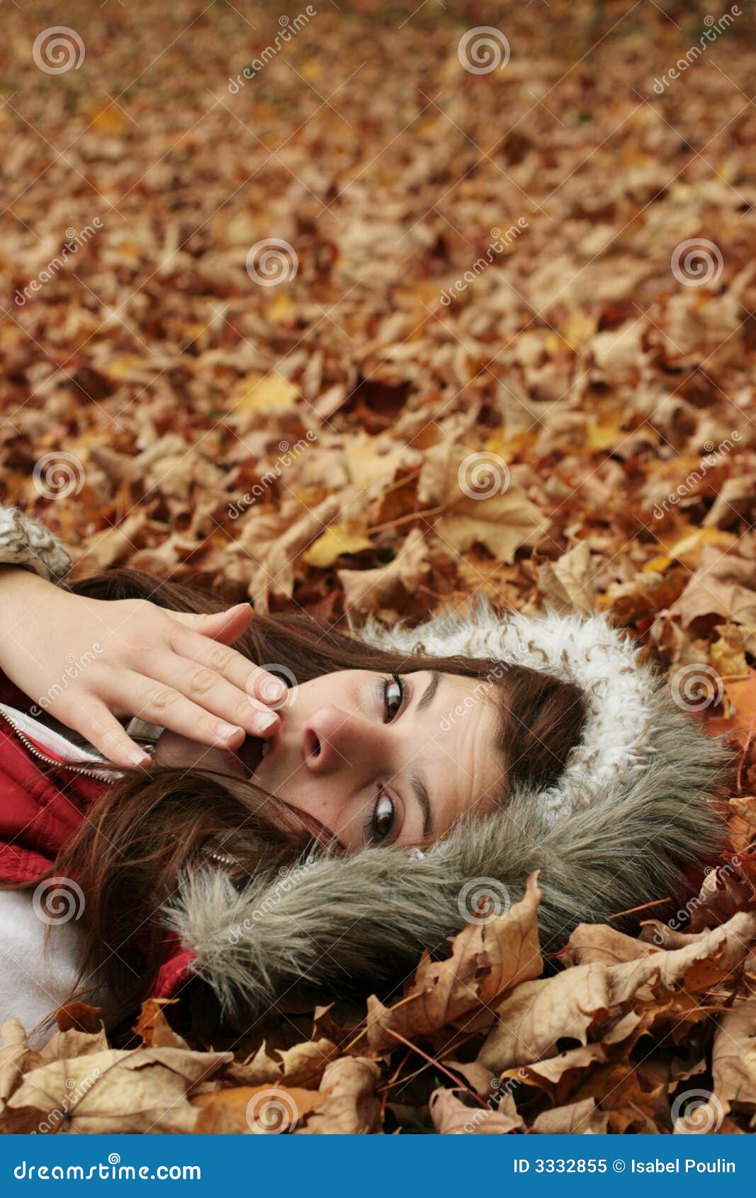 Young Lady Yawning in Leaves Stock Image - Image of outside, lying: 3332855