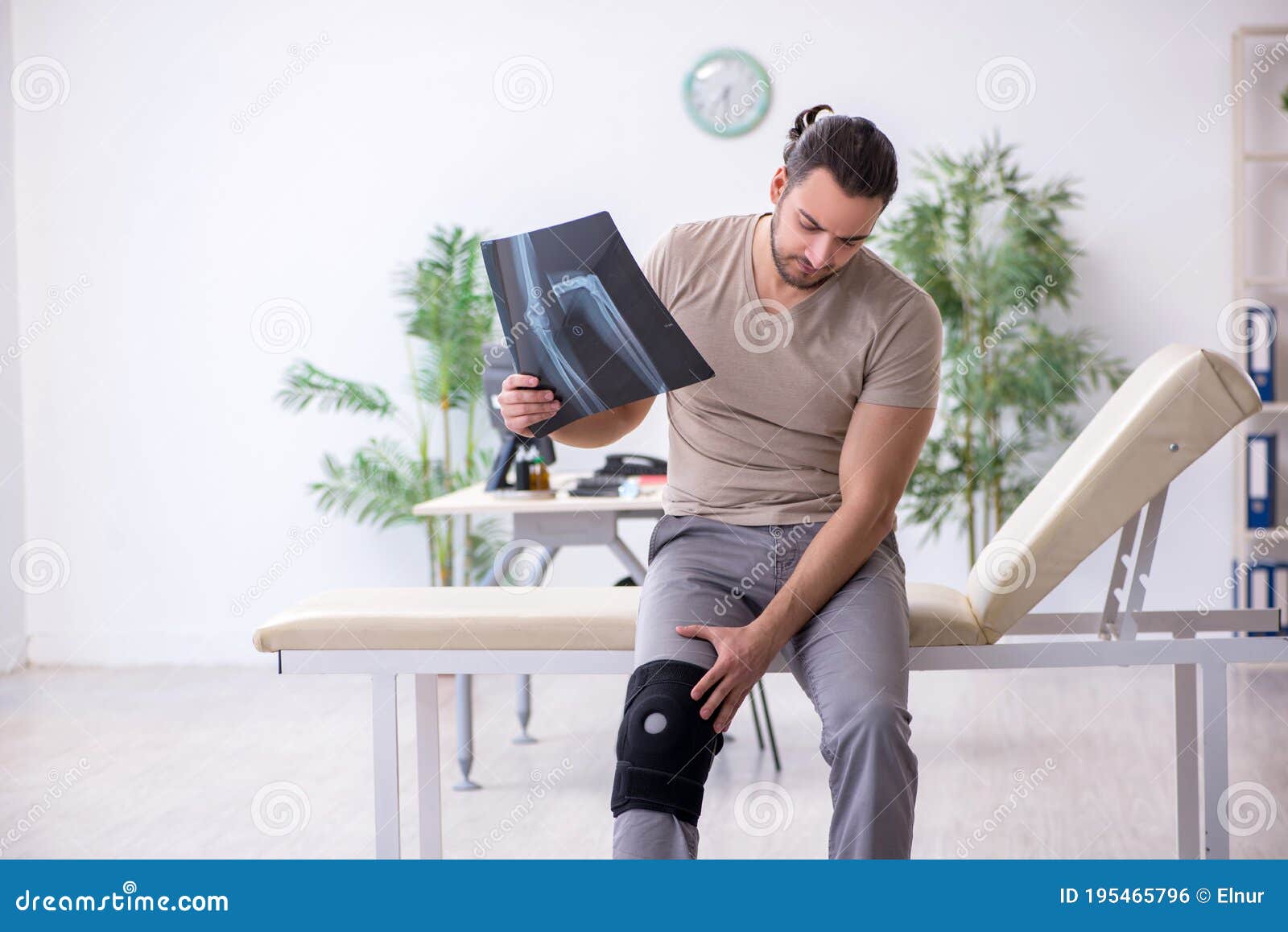 Young Leg Injured Man Looking X-ray Stock Photo - Image of accident ...