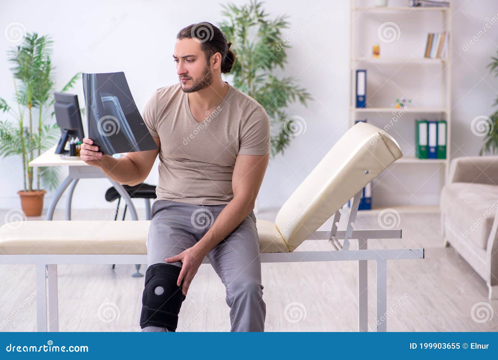 Young Leg Injured Man Looking X-ray Stock Image - Image of recovering ...