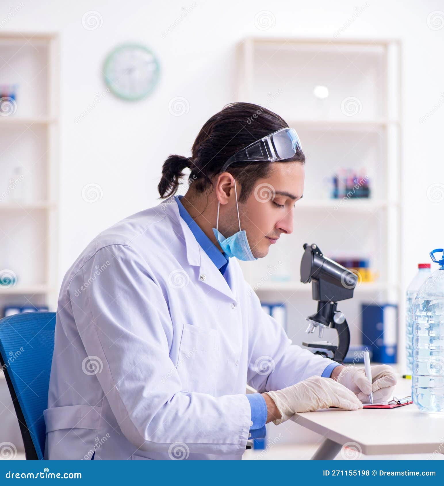 Young Male Chemist Experimenting in Lab Stock Photo - Image of chemical ...