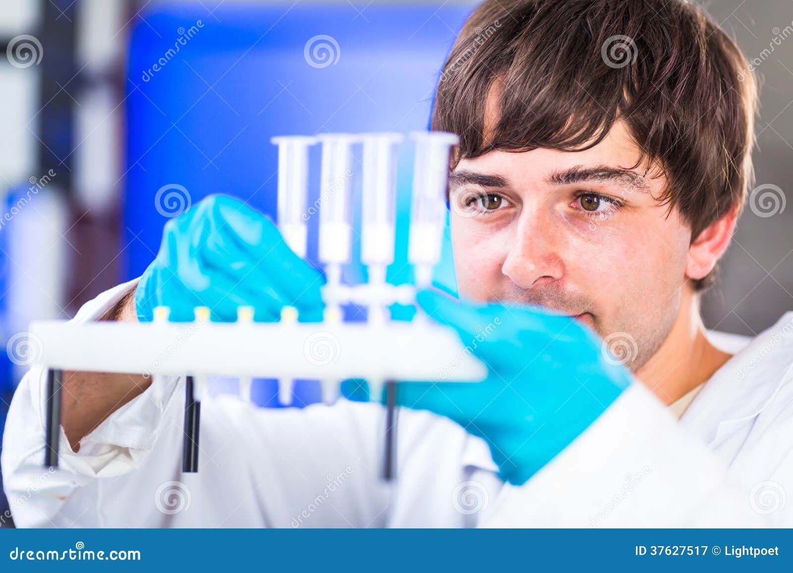 Young Male Researcher in a Lab Stock Image - Image of flask, medicine ...