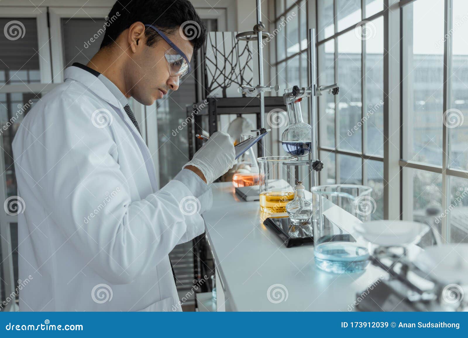 Two Scientists Are Conducting Experiments In Laboratory Royalty-Free ... Two Scientists Are Conducting Experiments In Laboratory Royalty-Free ...