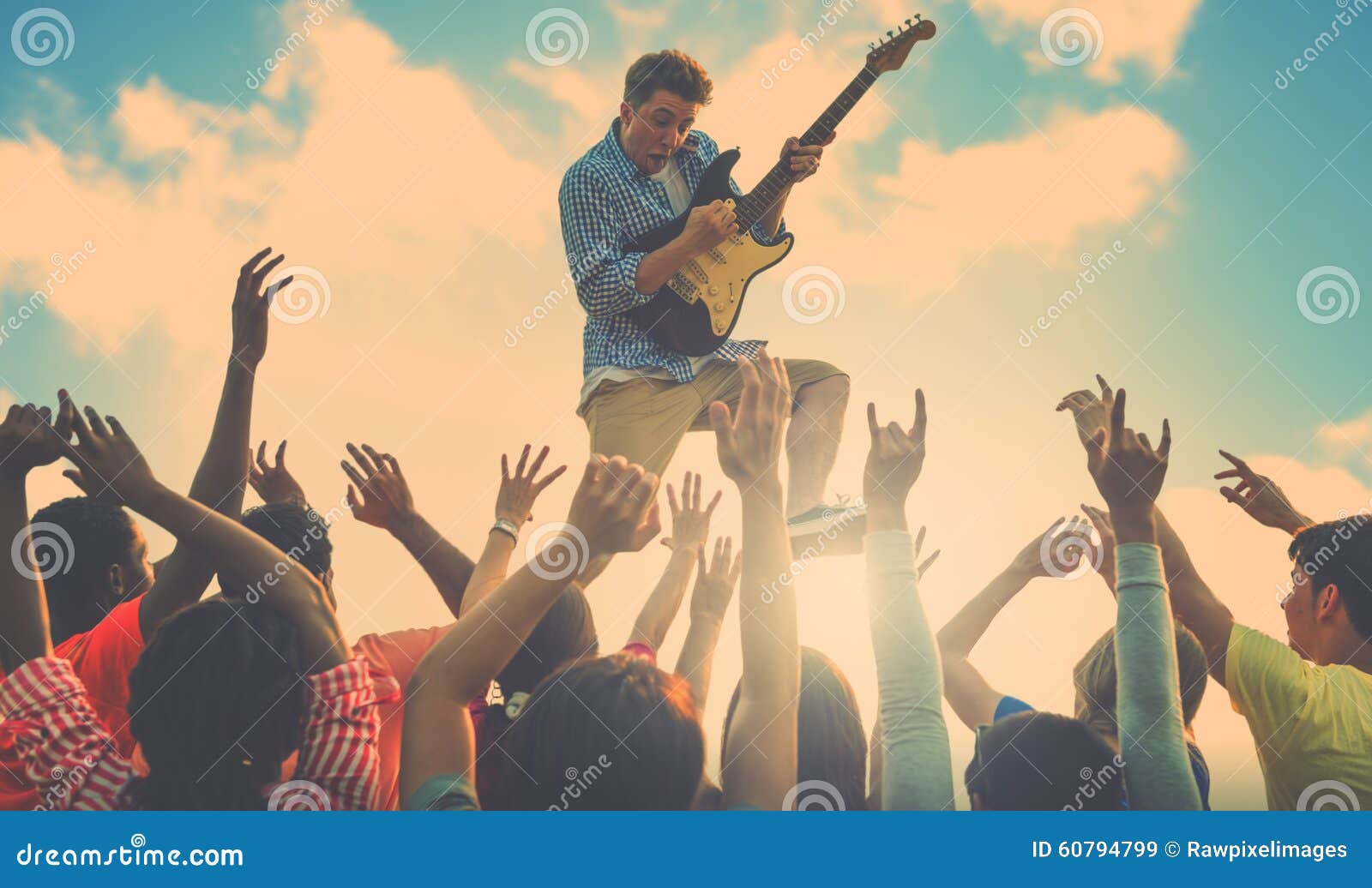 572 Rockstar Performing Music Concert Photos - Free & Royalty-Free ...