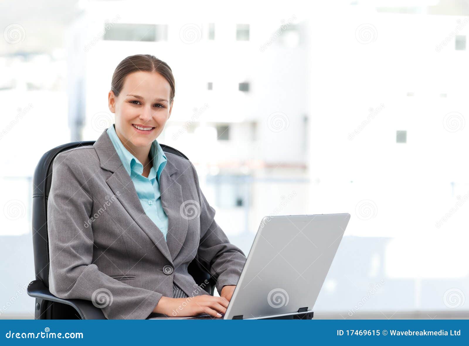 Young Manager Working on the Laptop Stock Image - Image of folder ...