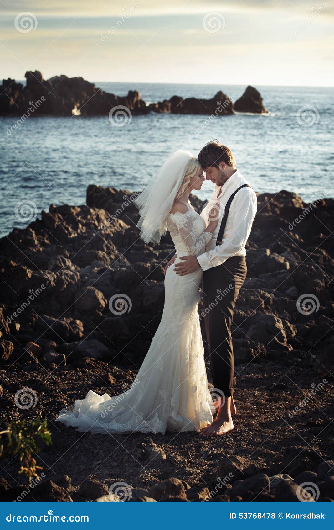 Young Marriage Couple Over the Ocean Stock Photo - Image of gulf, groom ...