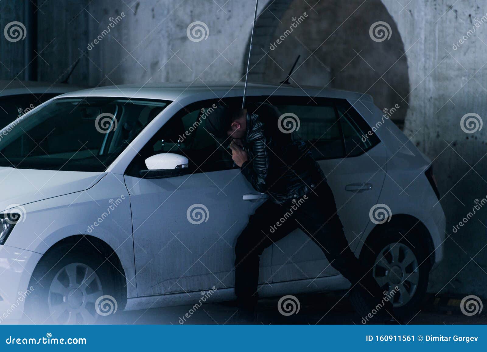 Thief making a crime stock image. Image of entering - 160911561