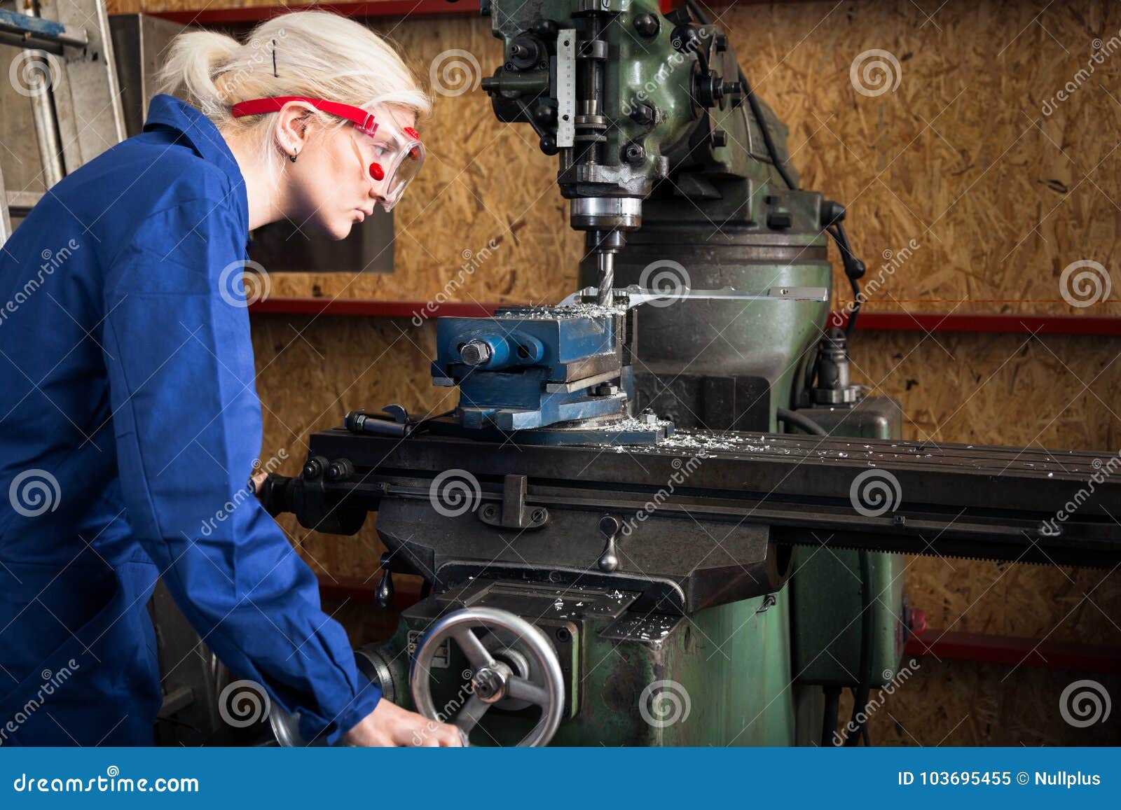 Young Mechanic Apprentice on Milling Machine Stock Image - Image of ...