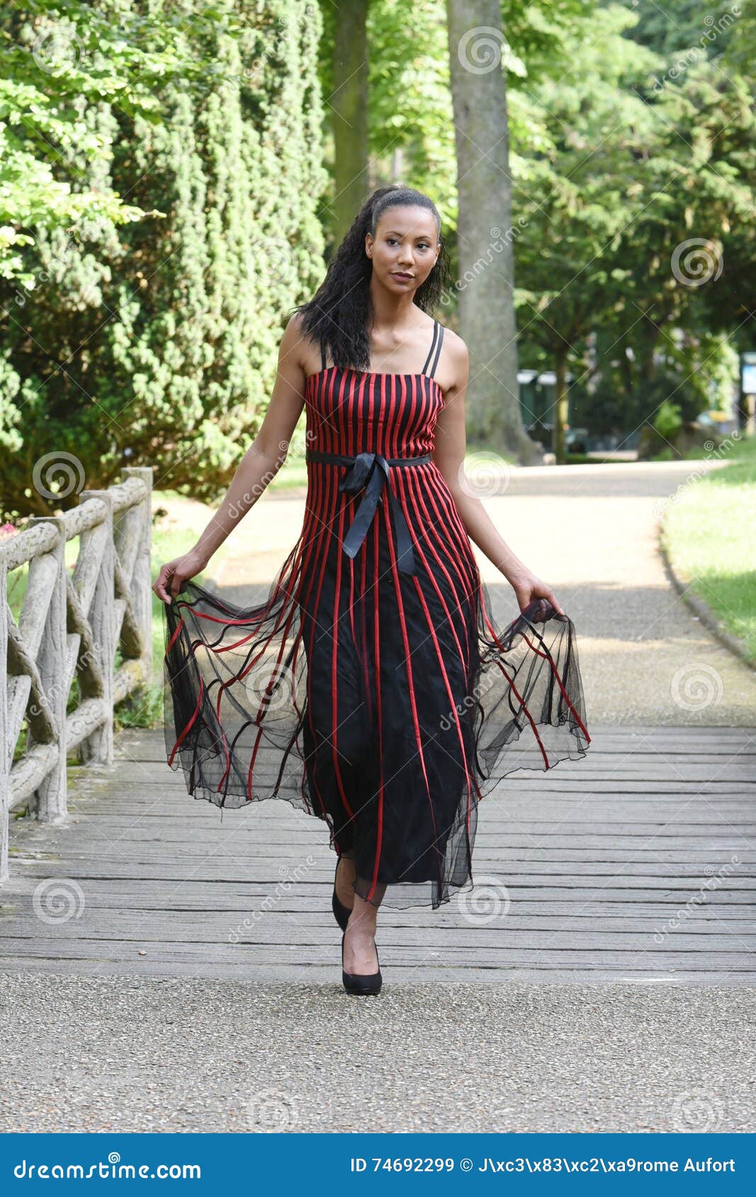 Young metis woman in paris stock image. Image of summer - 74692299