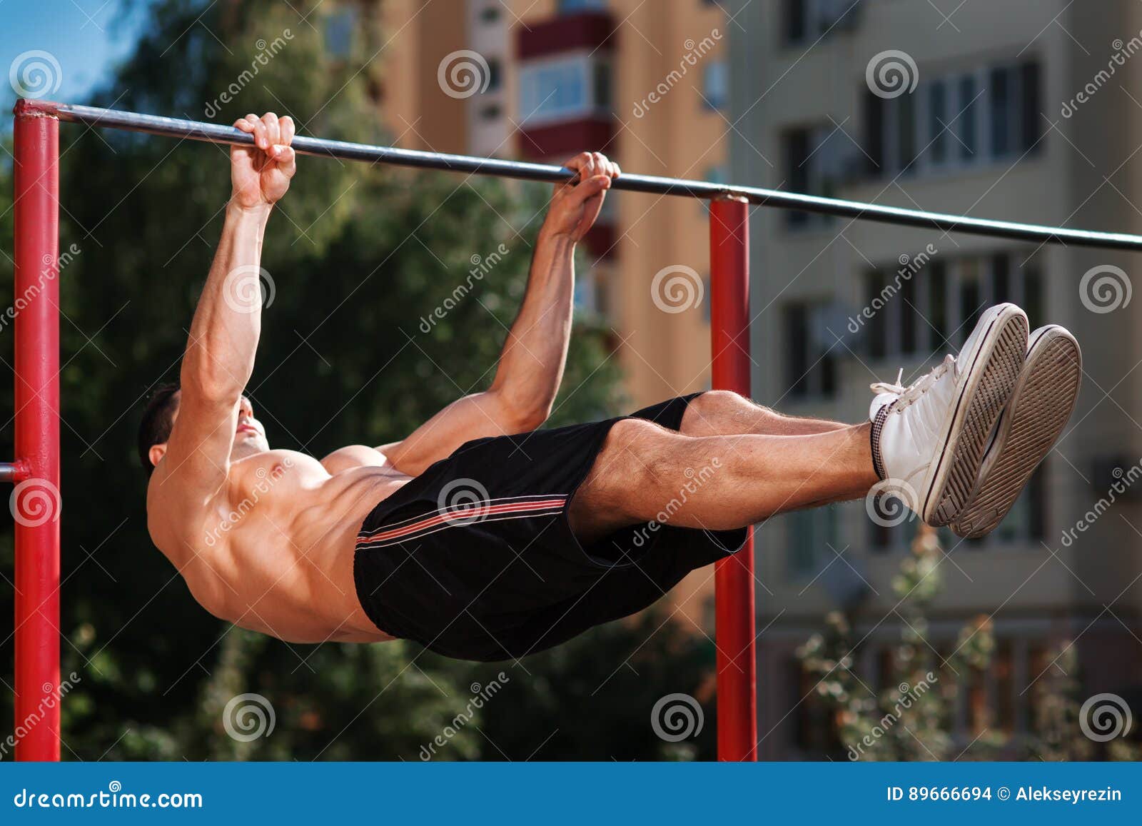 Horizontal Pull Ups Horizontal Pull Ups