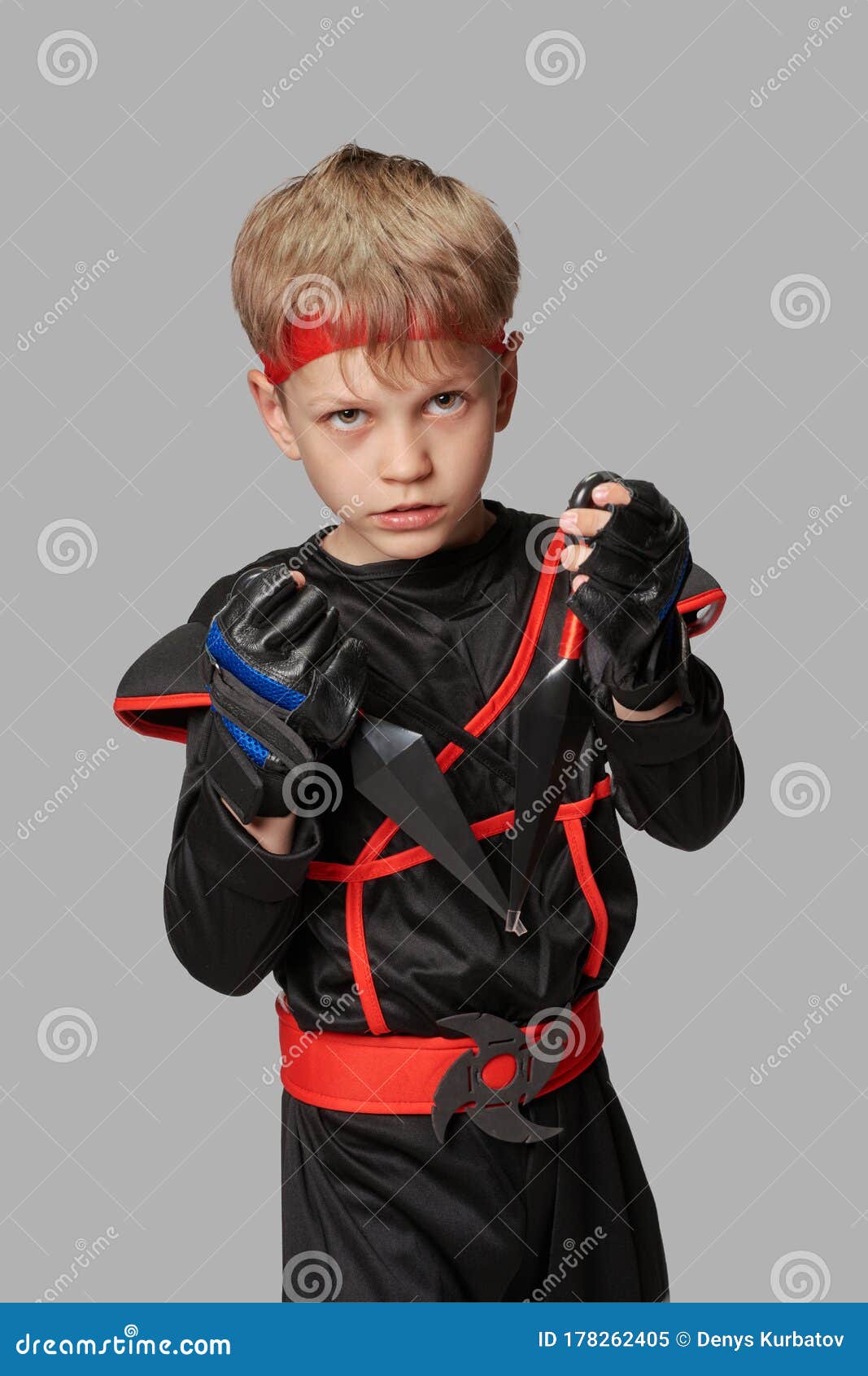 Ninja in fighting pose stock image. Image of attack - 178262405