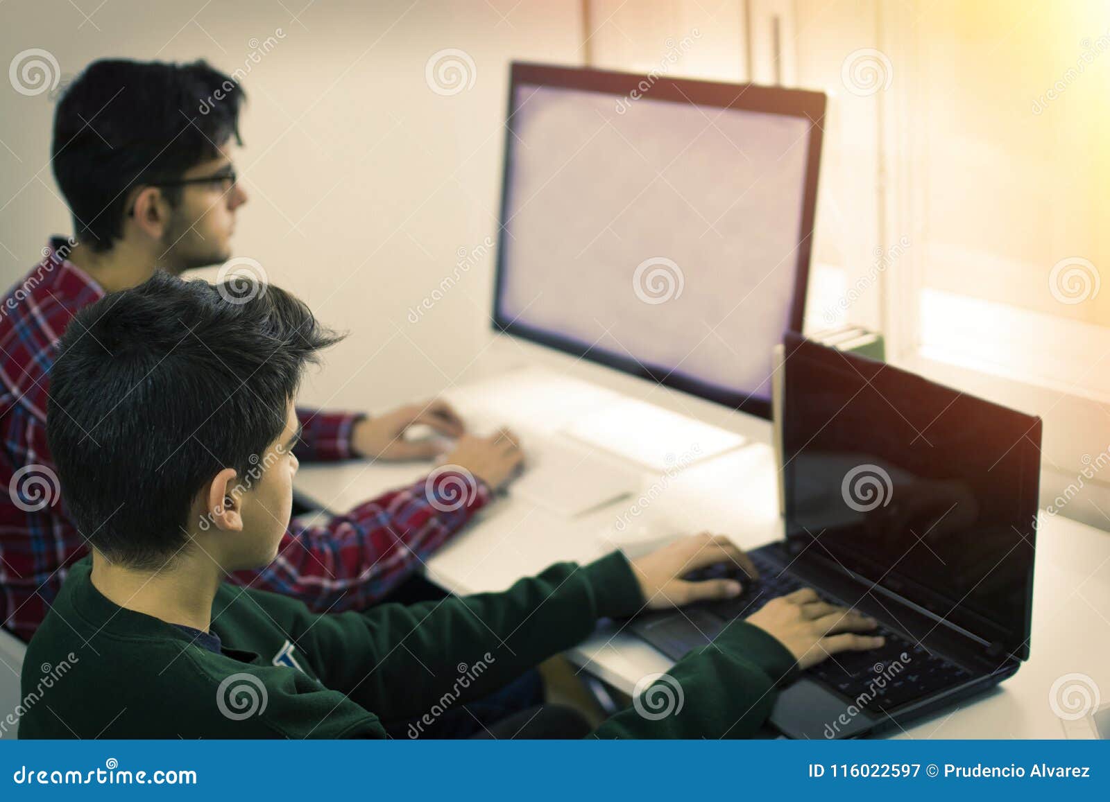 Young People with the Computer Stock Image - Image of people, interior ...