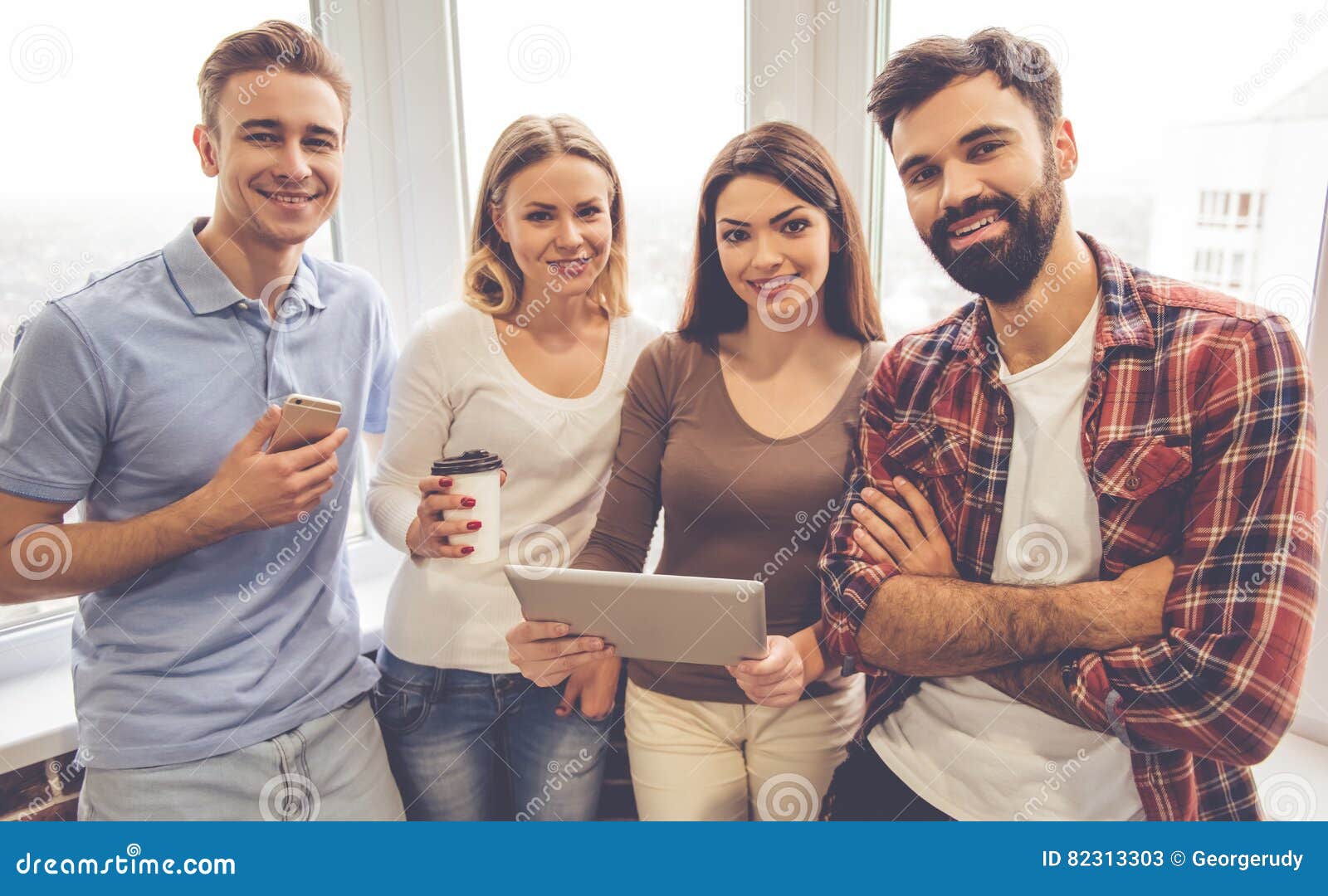 Young people with gadgets stock image. Image of coffee - 82313303