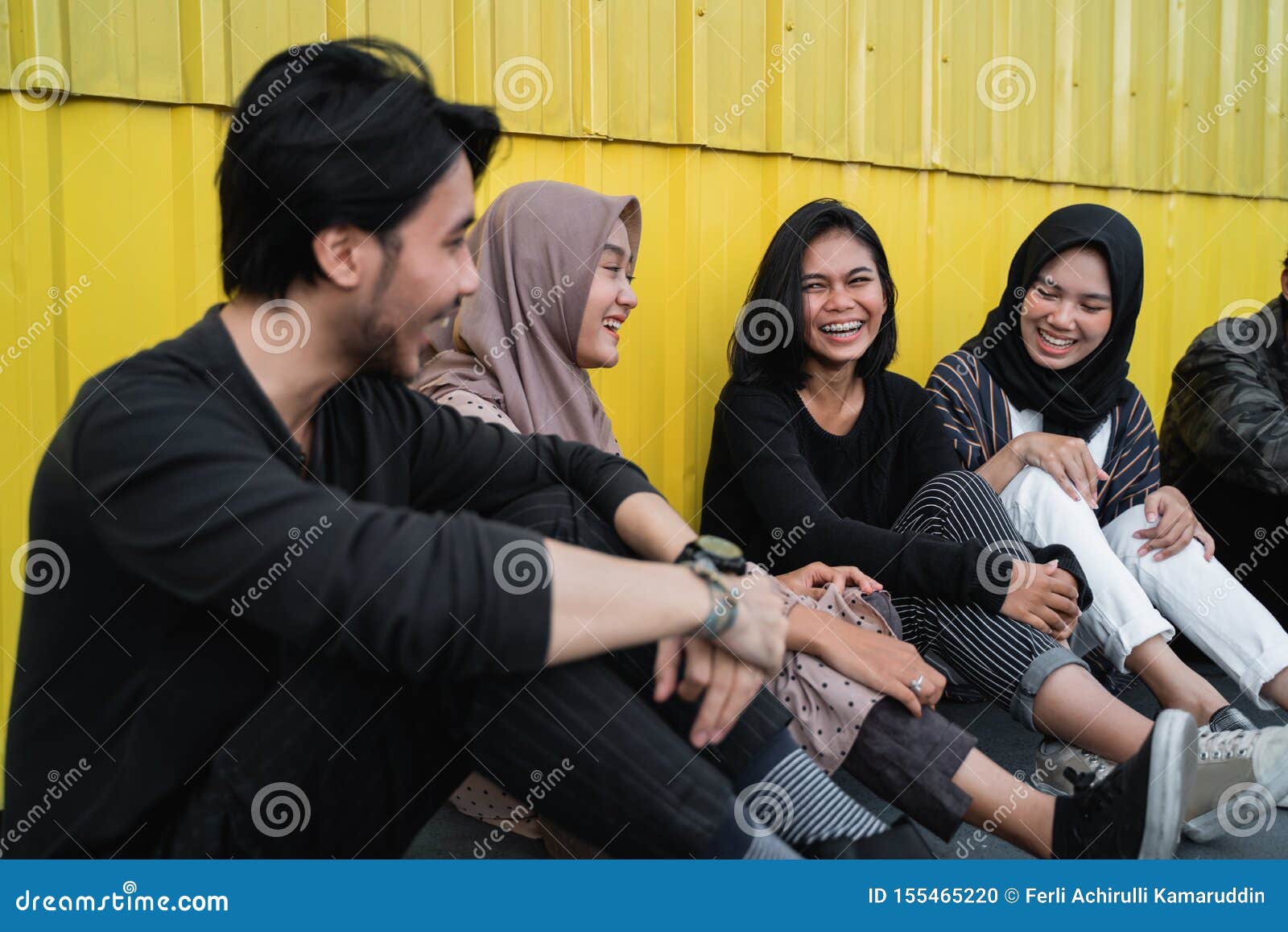 Young People Hanging Out Together Stock Photo - Image of relax, girl ...