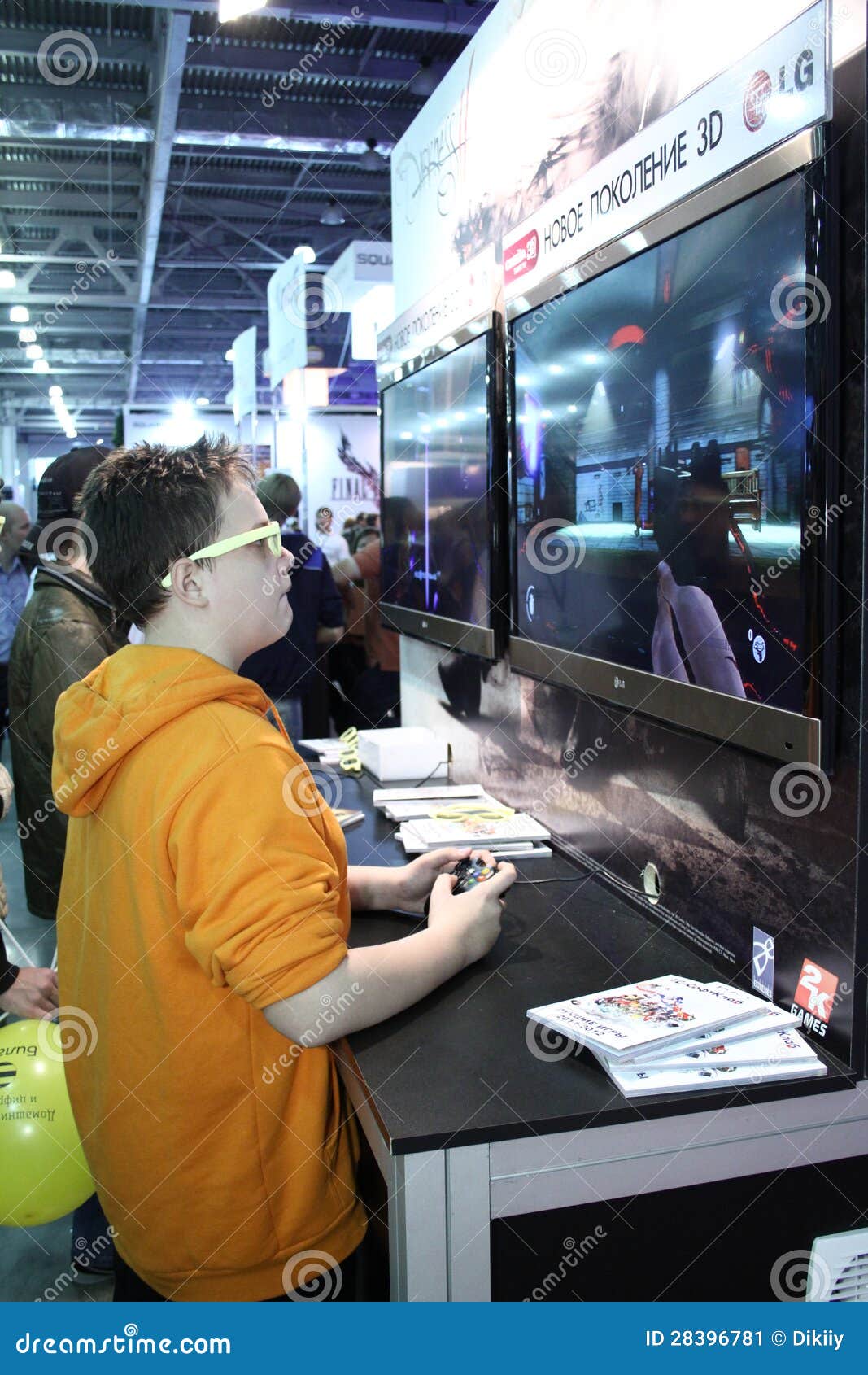 Young People Playing Video Games Editorial Photo - Image of console ...