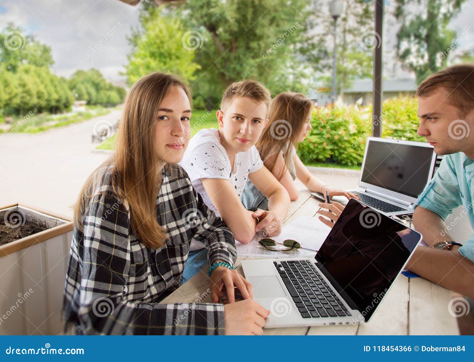 Group of Young Student Using Laptop Outdoor Stock Photo - Image of park ...