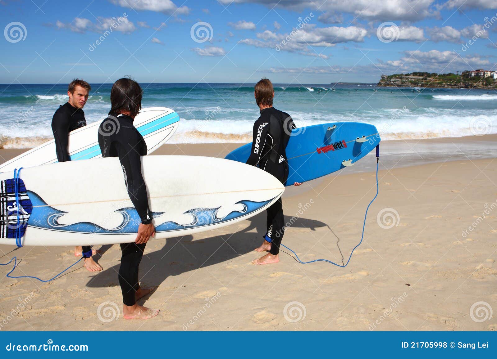 Young people surf editorial stock photo. Image of surfing - 21705998