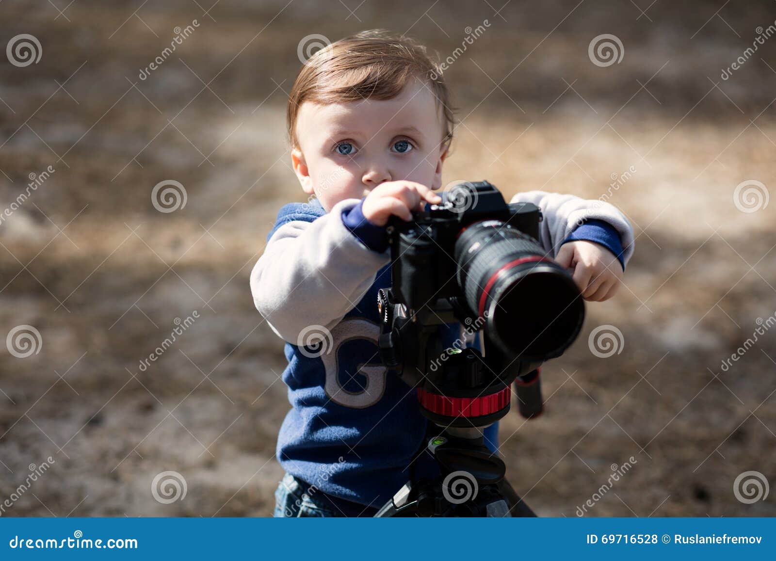 Young Photographer Child Taking Photos with Camera on a Tripod Stock ...