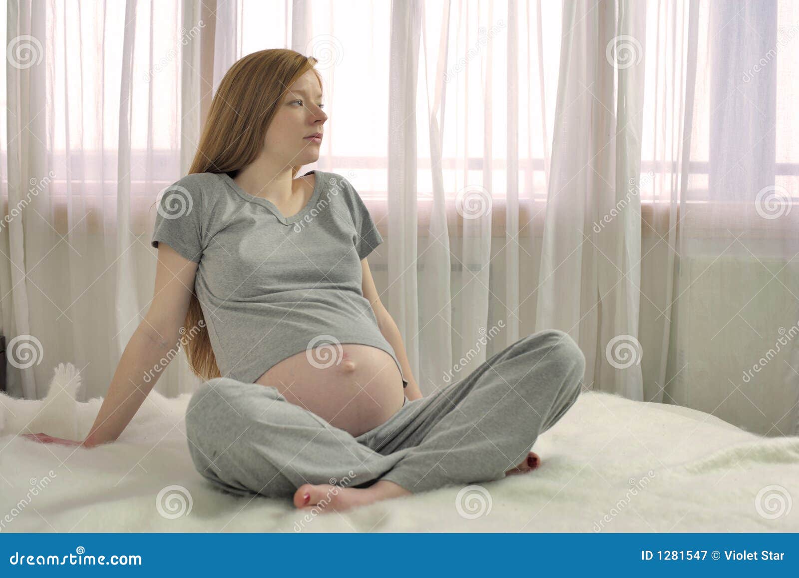 Young pregnant mum stock image. Image of pregnacy, casual - 1281547