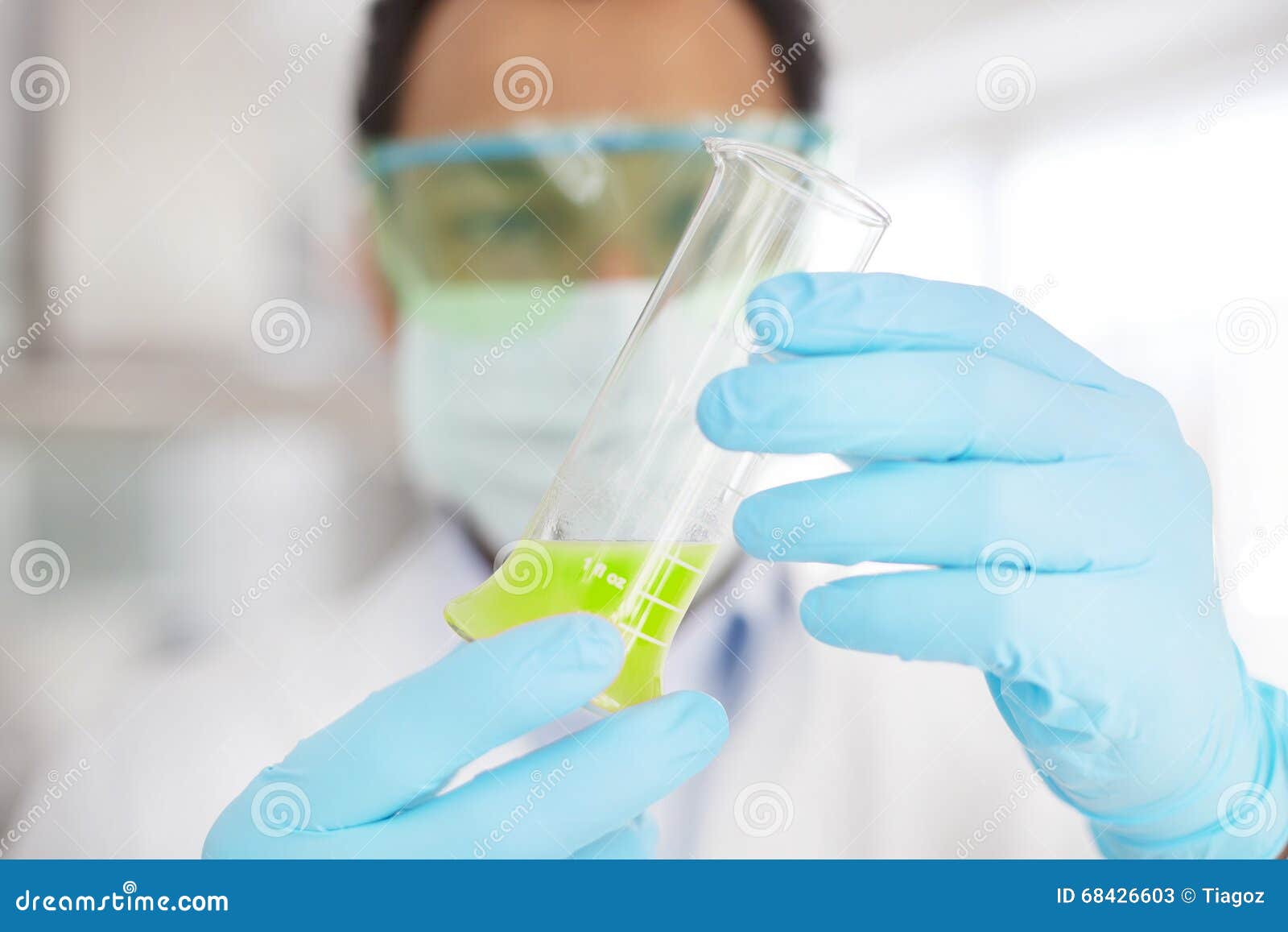 Young Scientist in Life Science Laboratory Stock Image - Image of ...