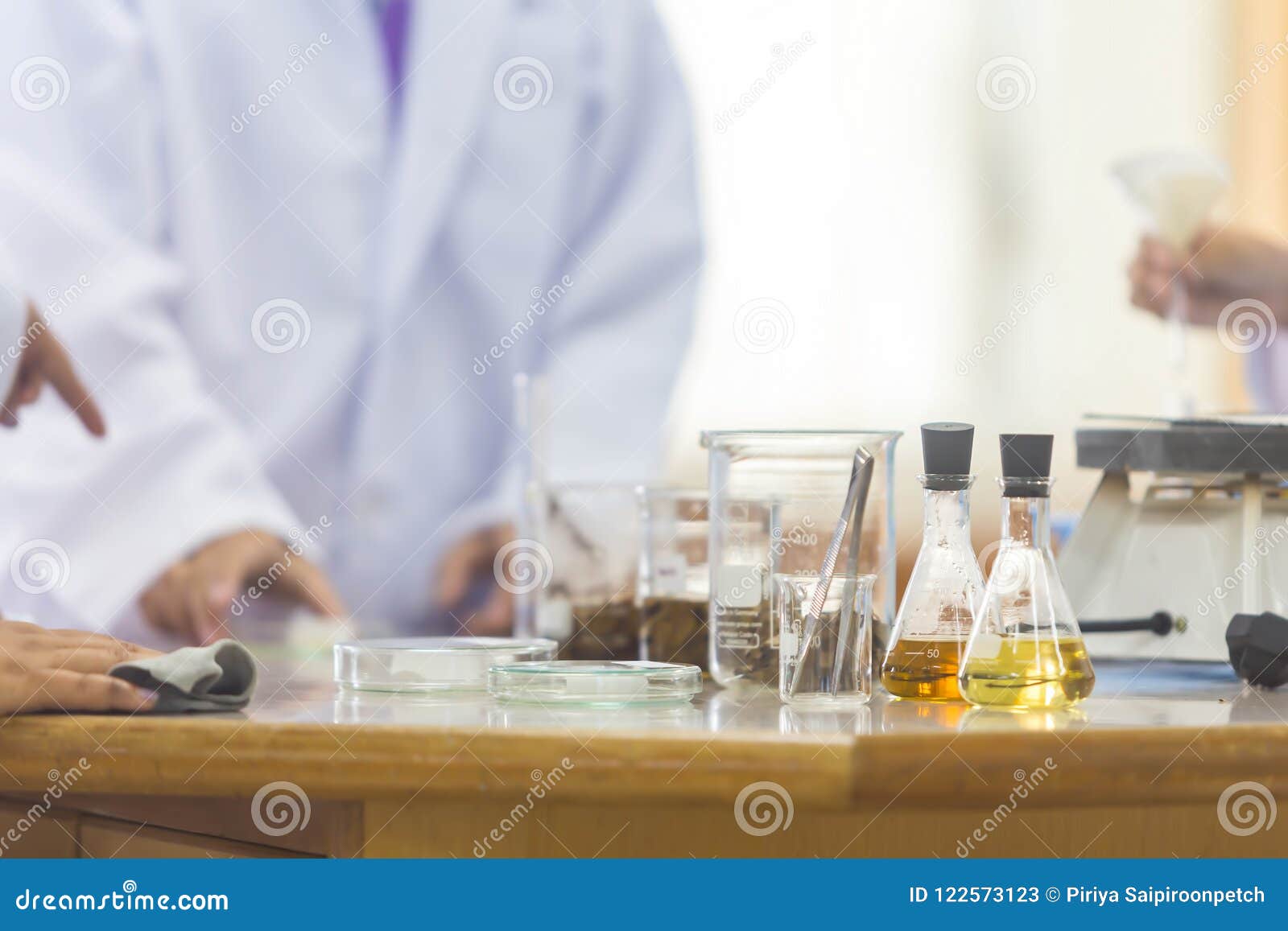 Young Scientists are Doing Experiments in Science Labs. Stock Image ...