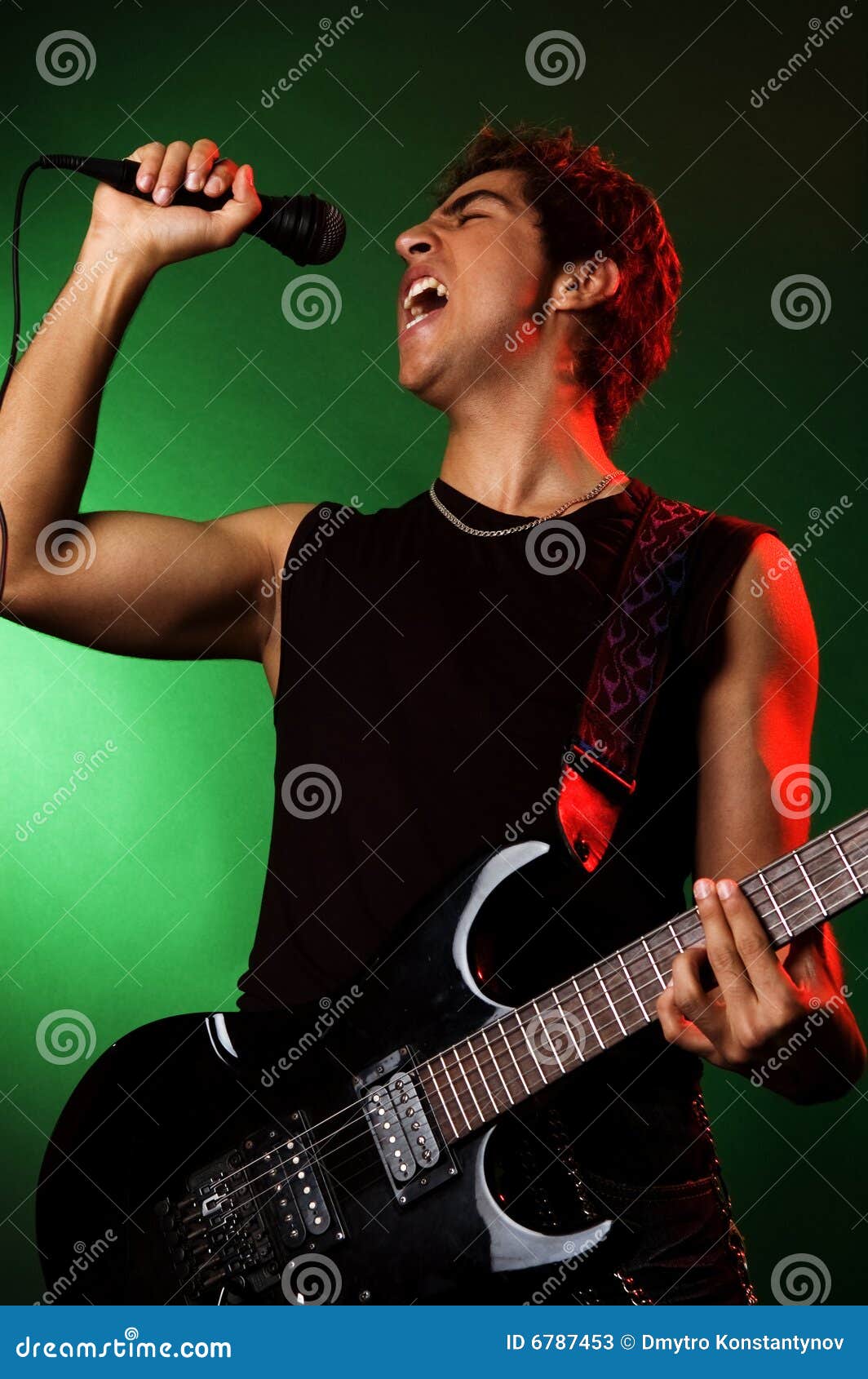 Young Singer With Retro Mic Sing Karaoke Royalty-Free Stock Photography ...