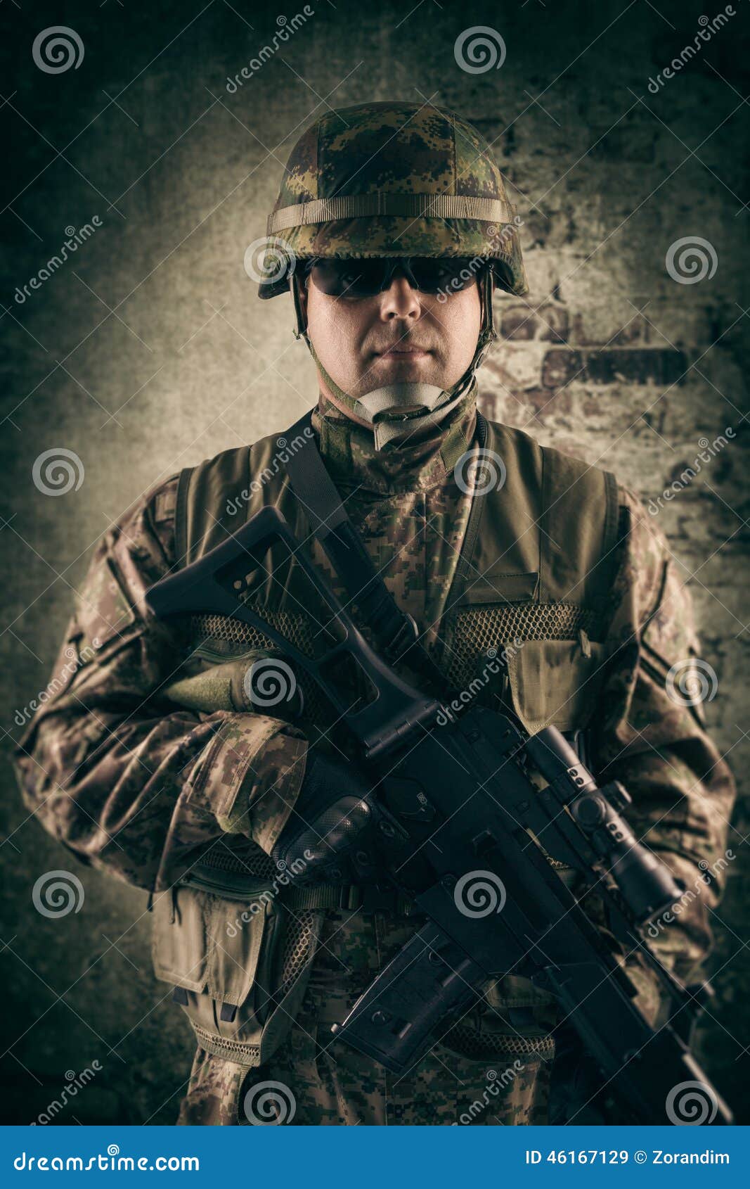 Young soldiers with guns stock image. Image of patrol - 46167129