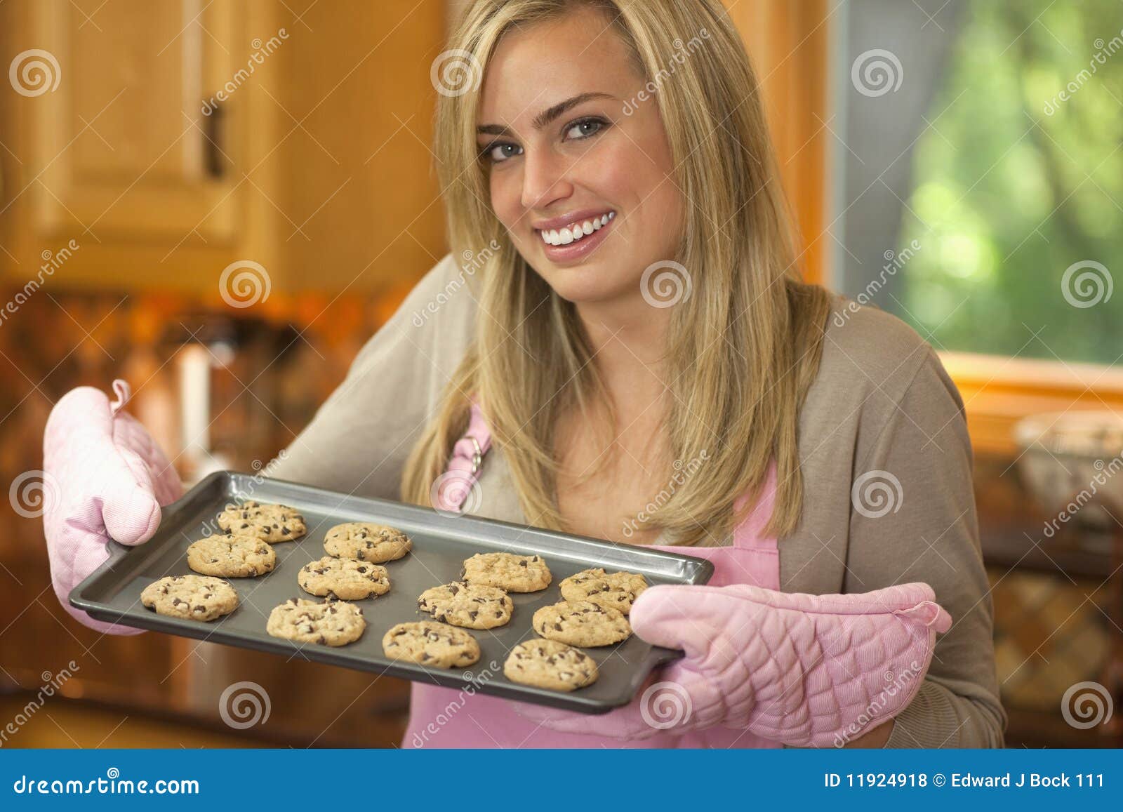 Young Woman Baking Chocolate Chip Cookies Stock Photo - Image of food ...