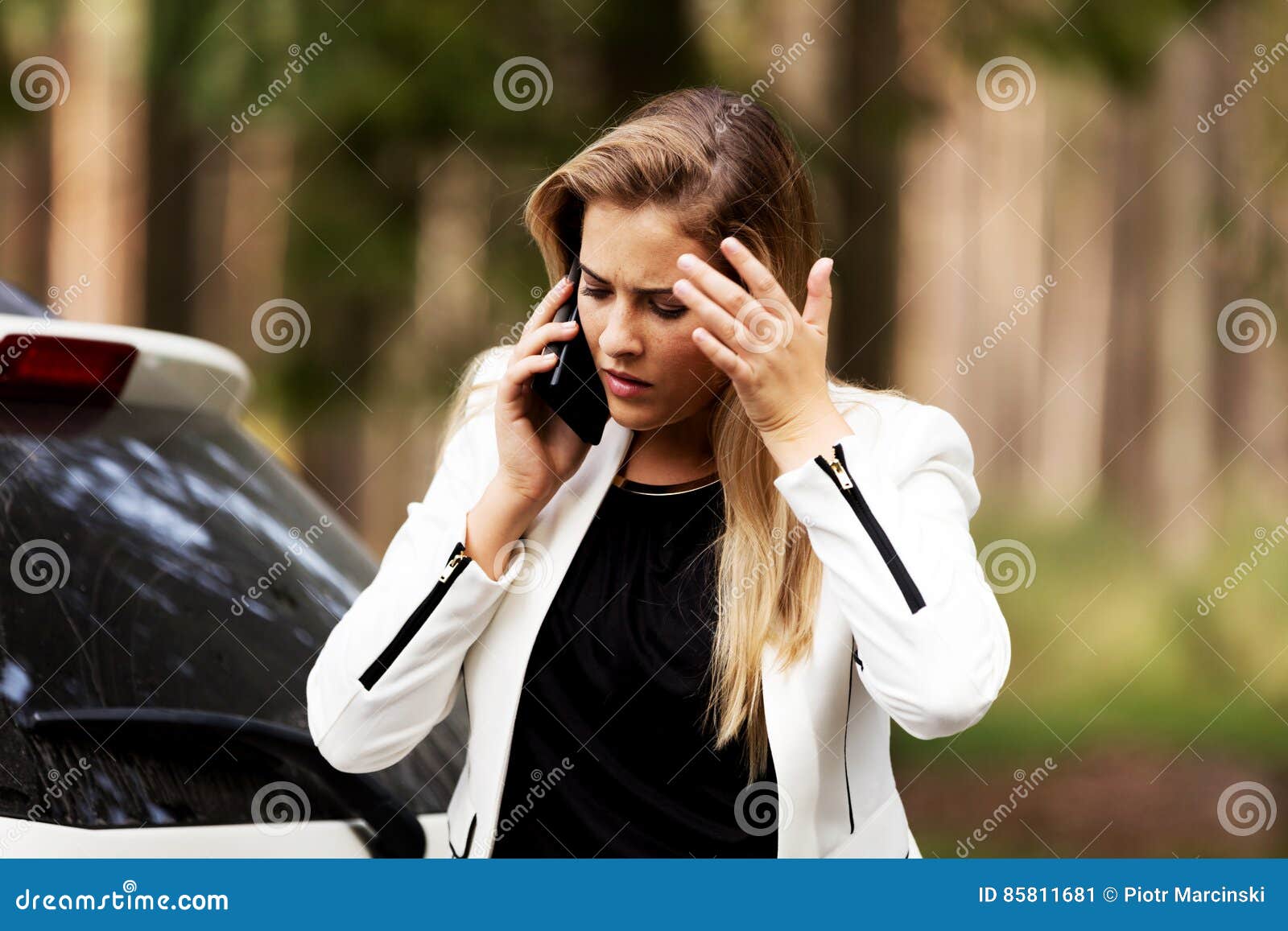 Young Woman with Broken Car Calling for Help Stock Image - Image of ...