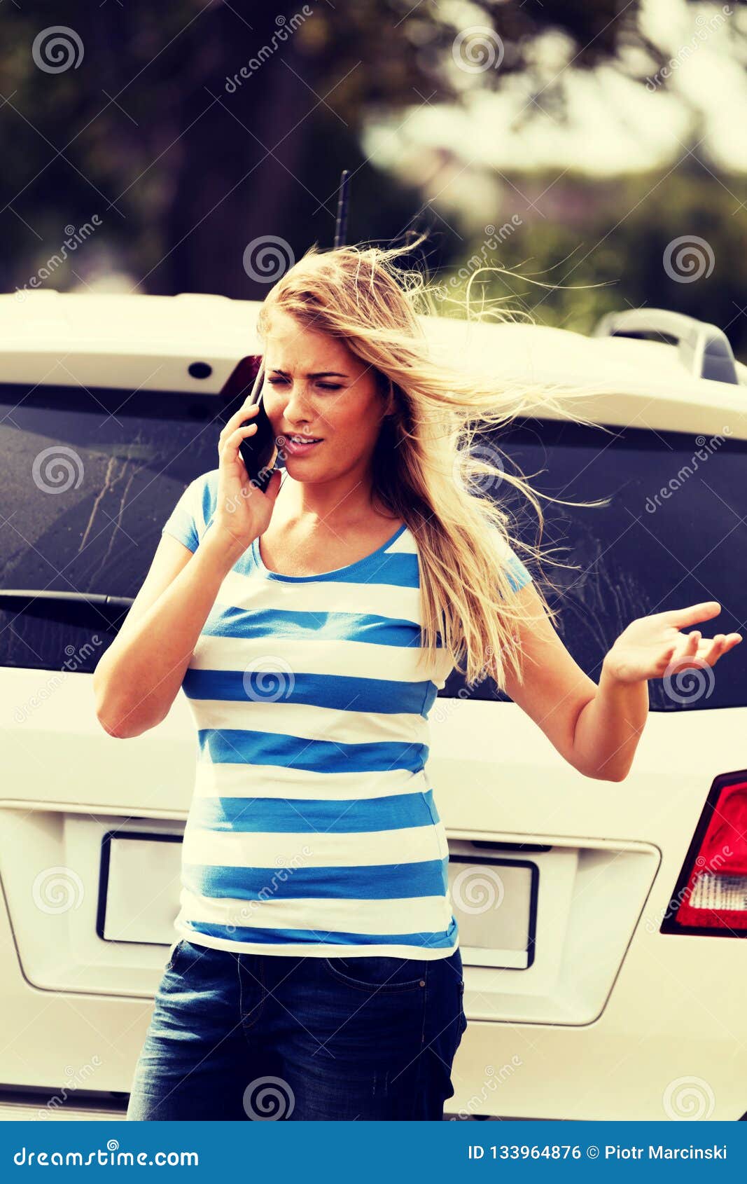 Young Woman Calling for Help Stock Photo - Image of call, life: 133964876