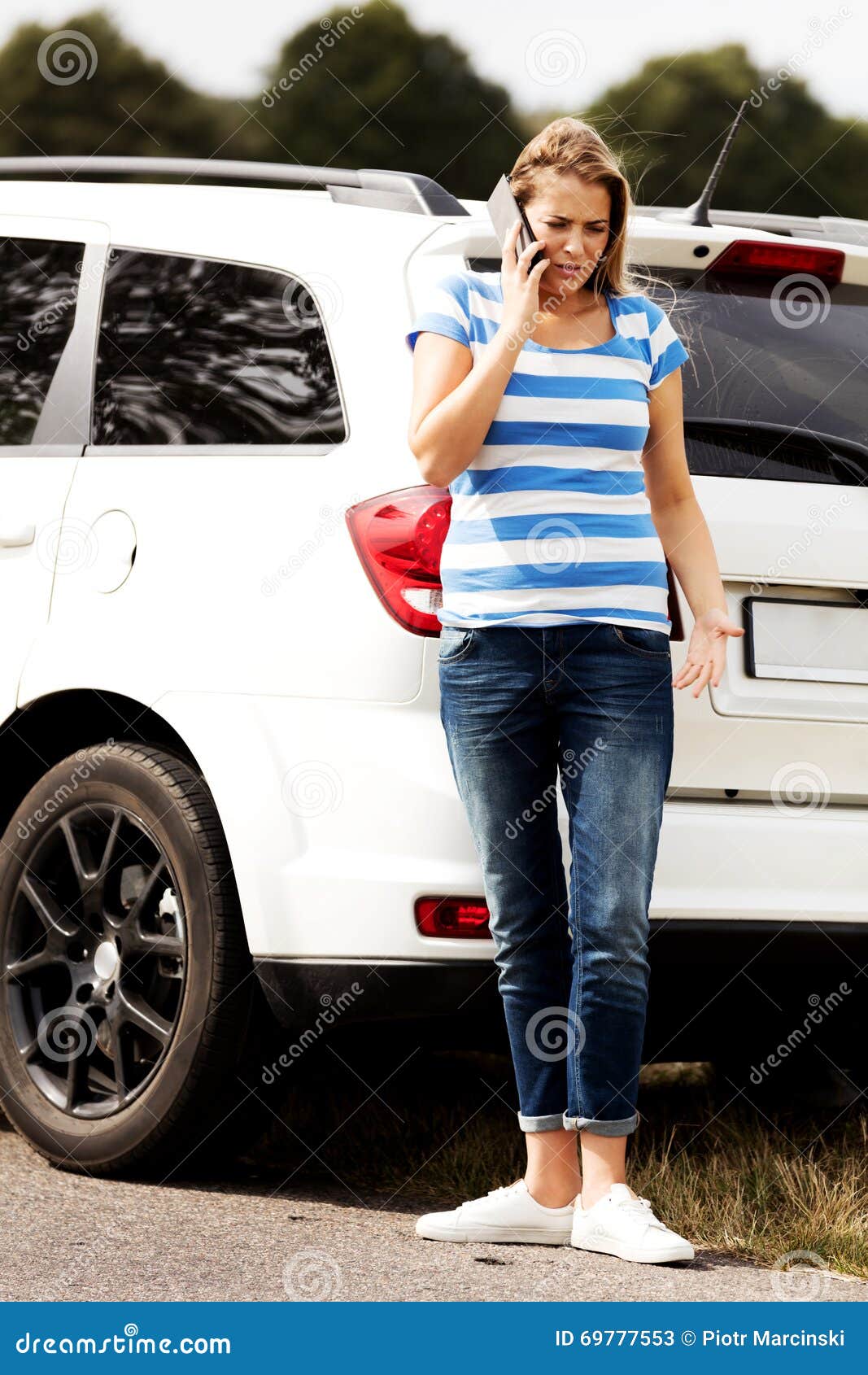 Young Woman Calling for Help Stock Image - Image of beauty, mobile ...