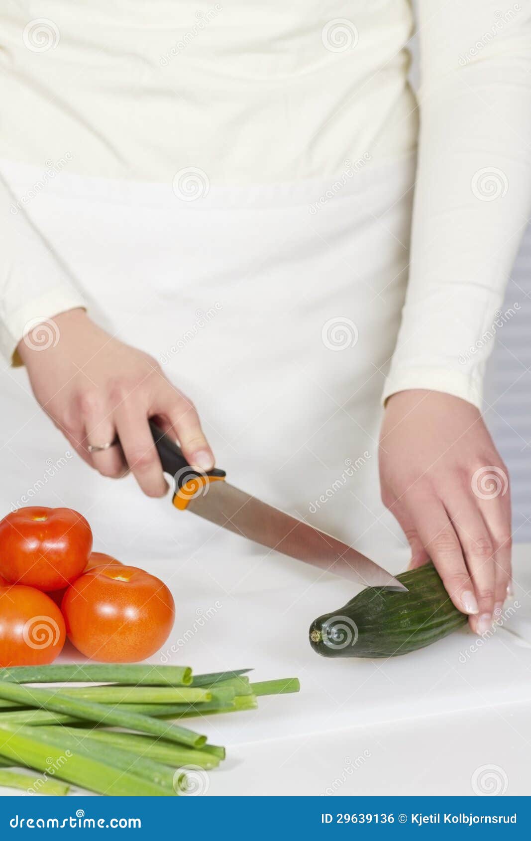 Young Woman Chop Vegetables Stock Photo - Image of home, cooking: 29639136