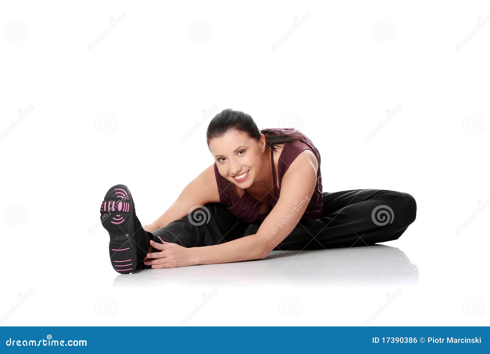 Young woman doing exercise stock photo. Image of figure - 17390386