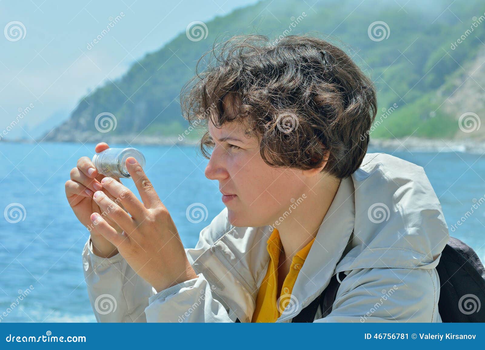 Young woman entomologist stock image. Image of outdoors - 46756781