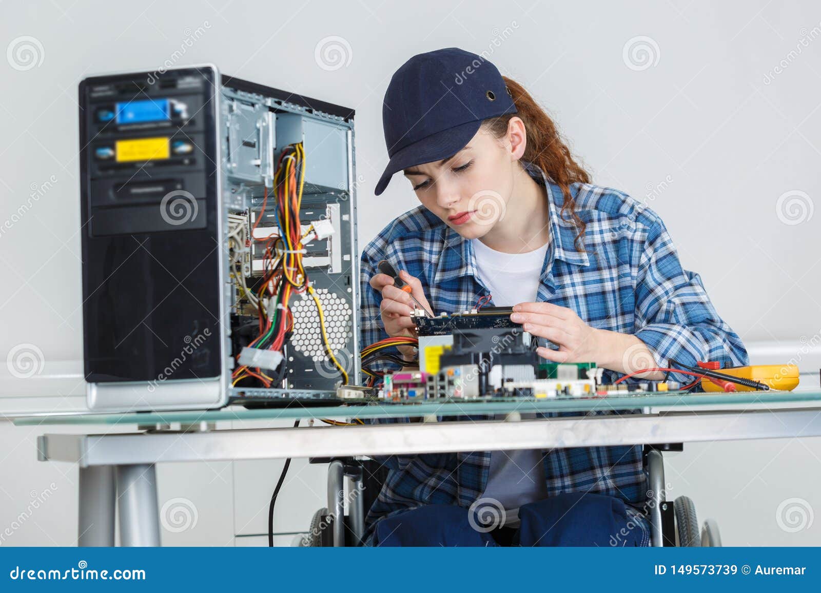 Young Woman Fix Pc Component in Service Center Stock Image - Image of ...