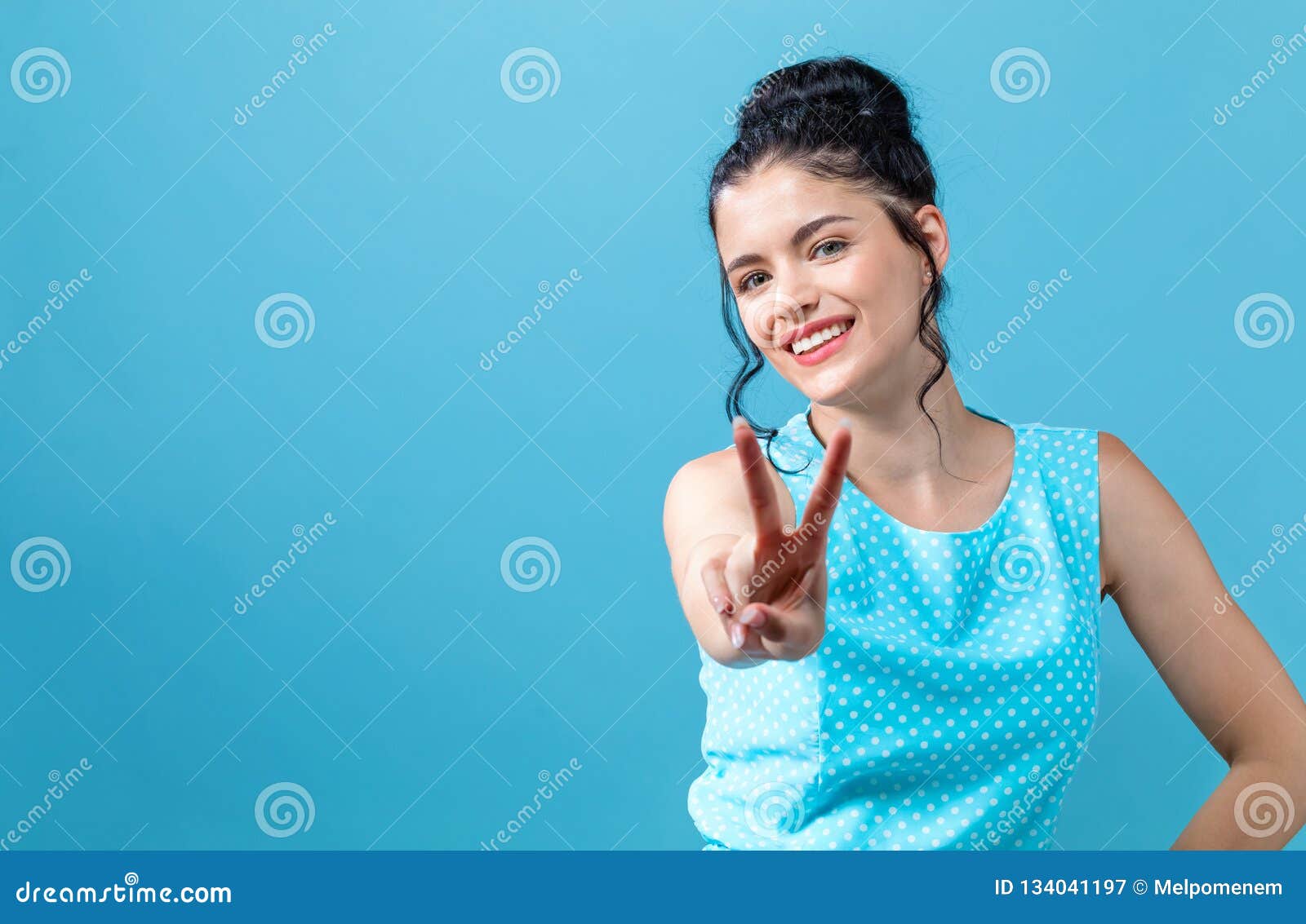 Young Woman Giving the Peace Sign Stock Image - Image of symbol, adult ... Young Woman Giving the Peace Sign Stock Image - Image of symbol, adult ...