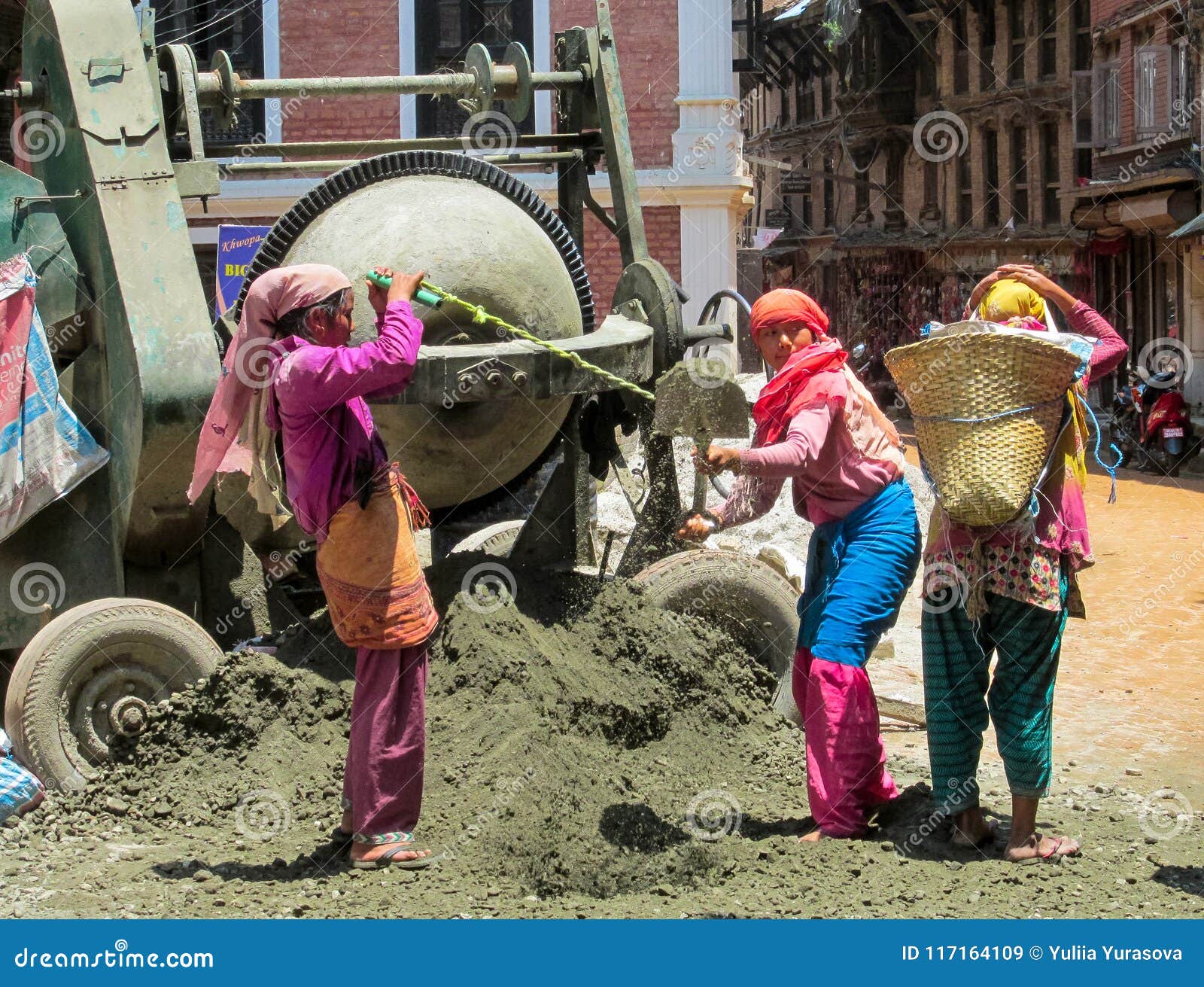 Young Woman Hard Work at the Construction in Nepal Editorial Stock ...