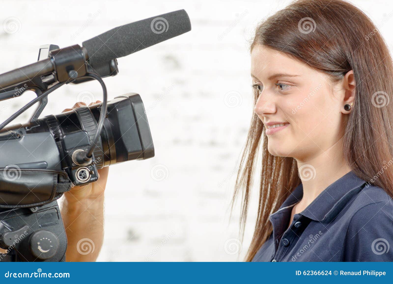 Woman Journalist Working As Reporter, Correspondent Or Broadcast News ...