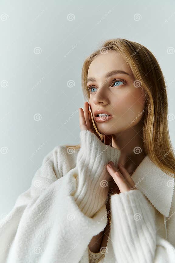 Young Woman With Long Blonde Hair Stock Image Image Of Minimal Hair 333877163