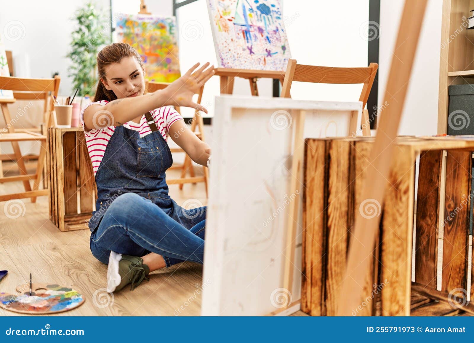 Young Woman Looking Draw at Art Studio Stock Image - Image of palette ...