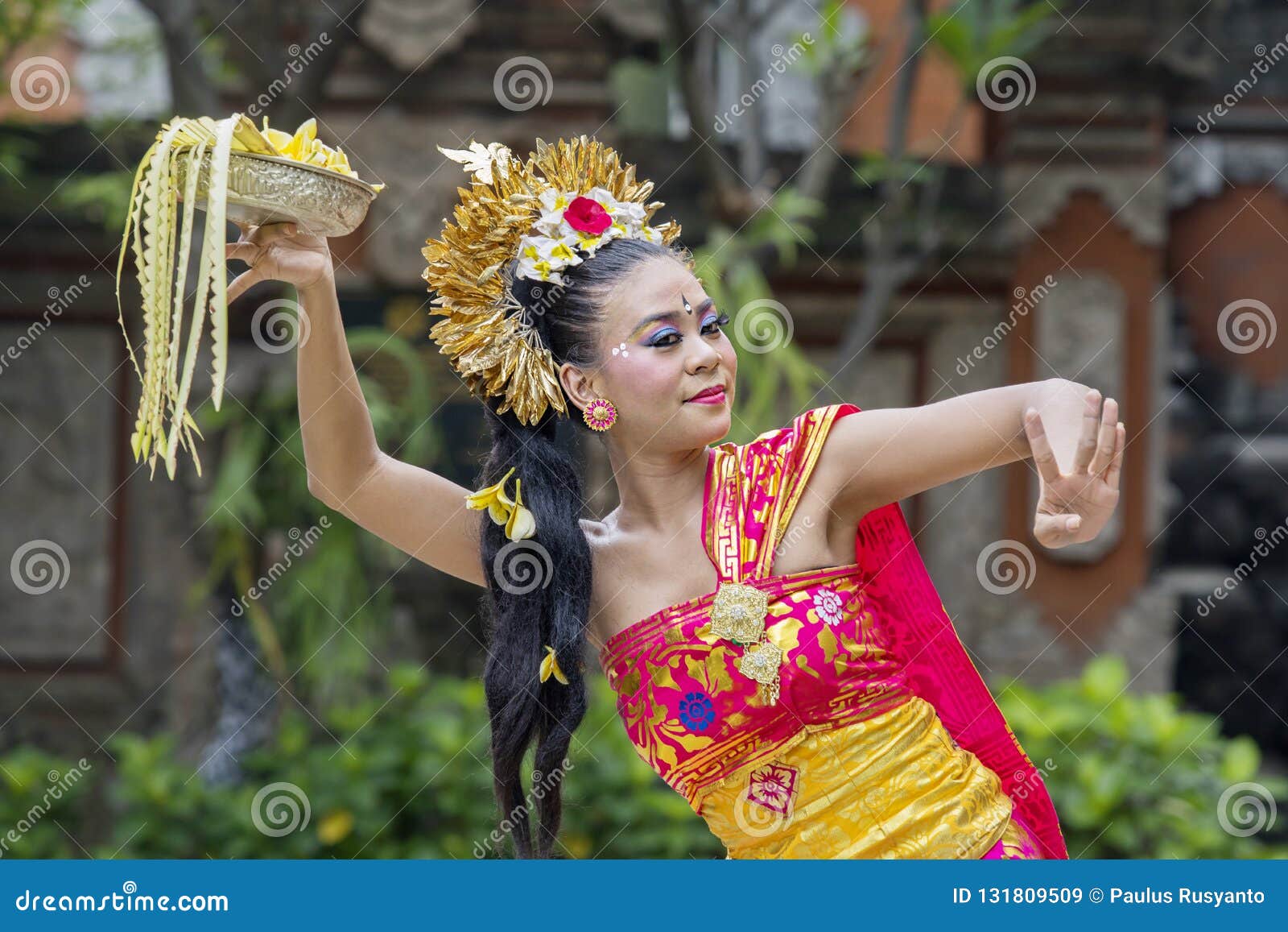 Young Woman Performs Traditional Balinese Dance Stock Image - Image of ...