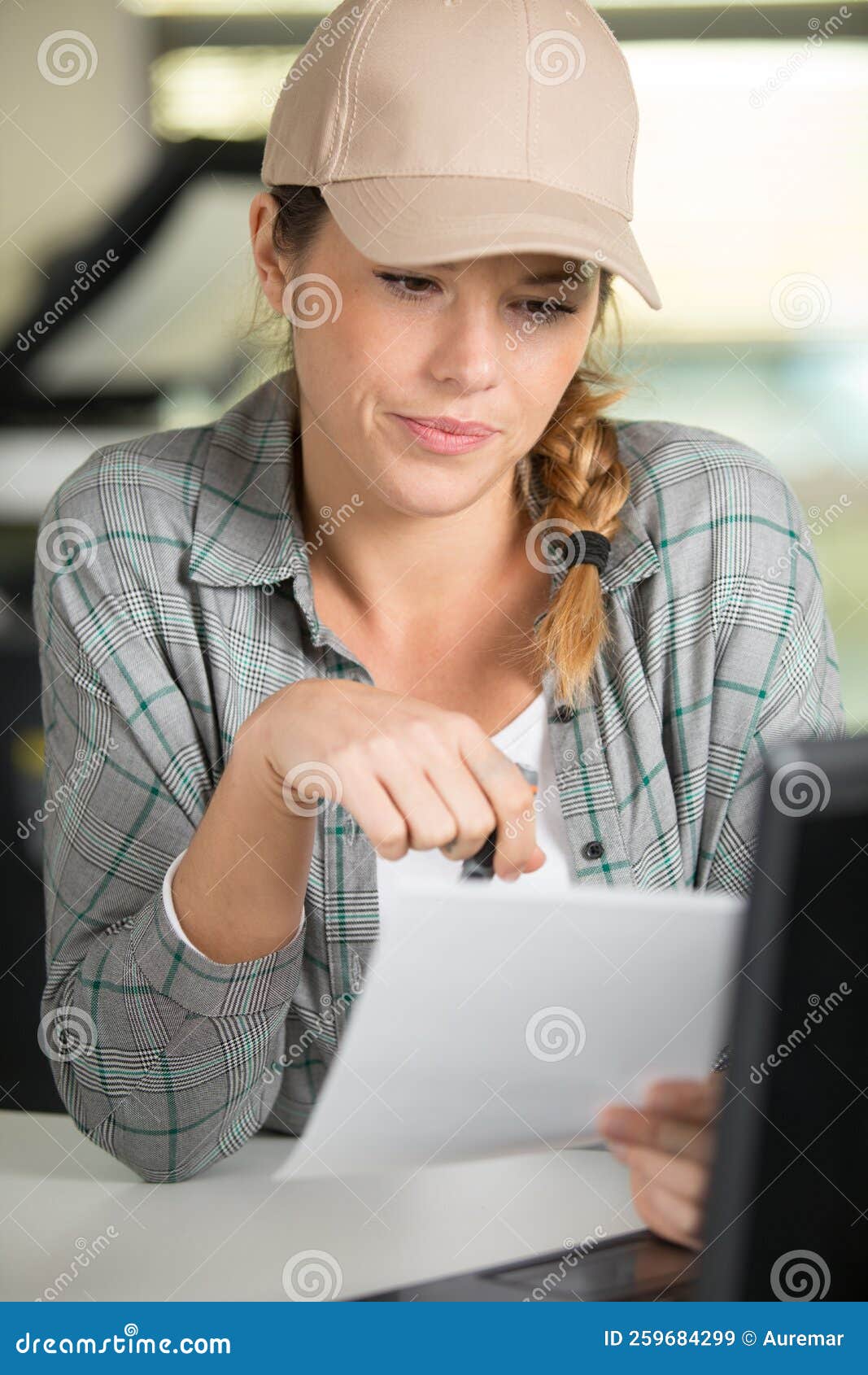 Young woman reading email stock image. Image of desk - 259684299
