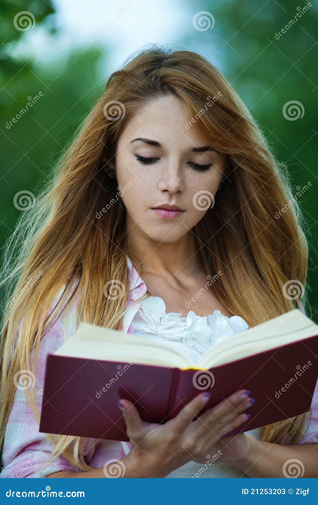 Young Woman Reading Red Book Stock Image - Image of cutout, hair: 21253203