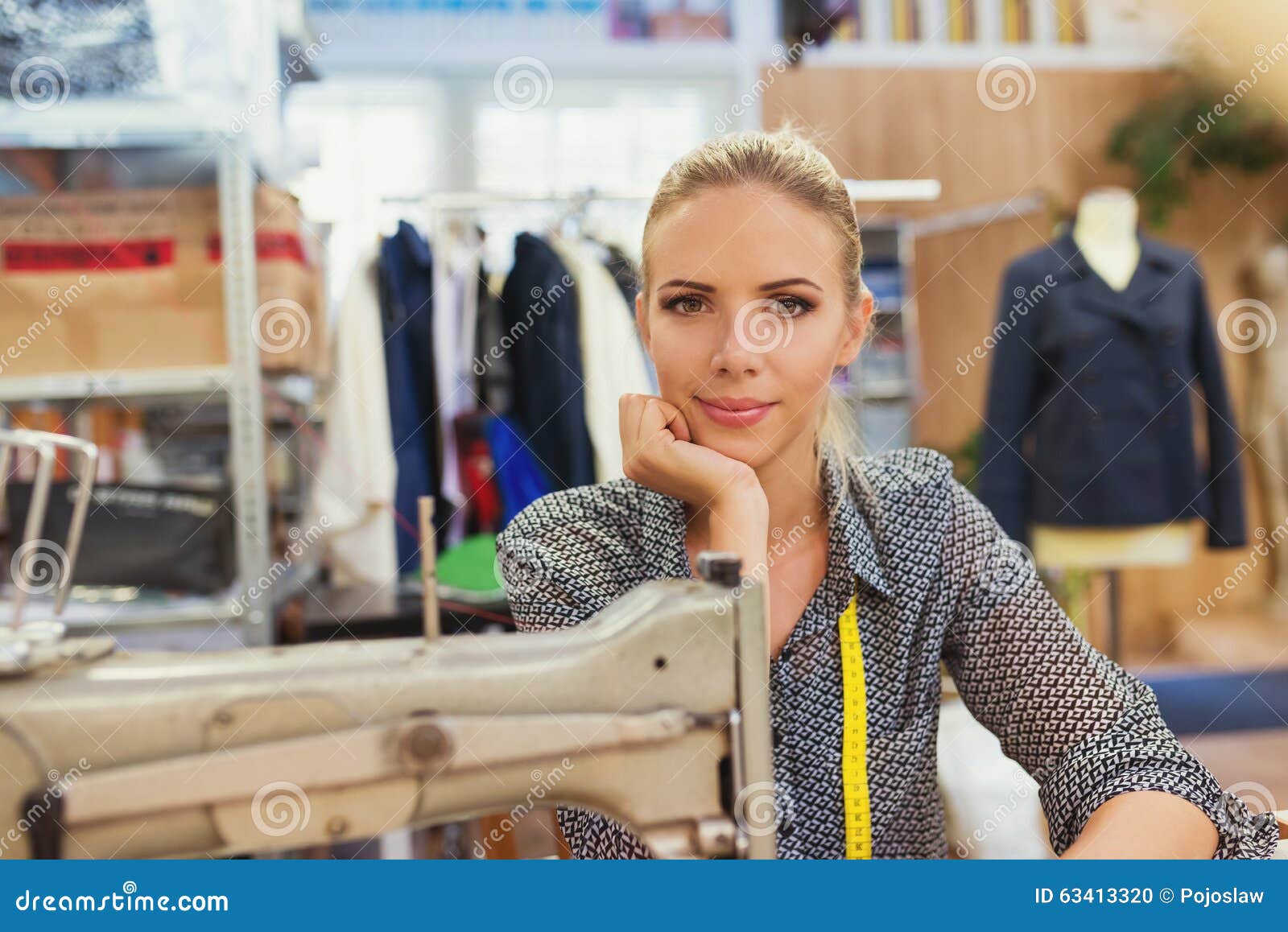 Young Woman with Sewing Machine Stock Photo - Image of designer, sewing ...