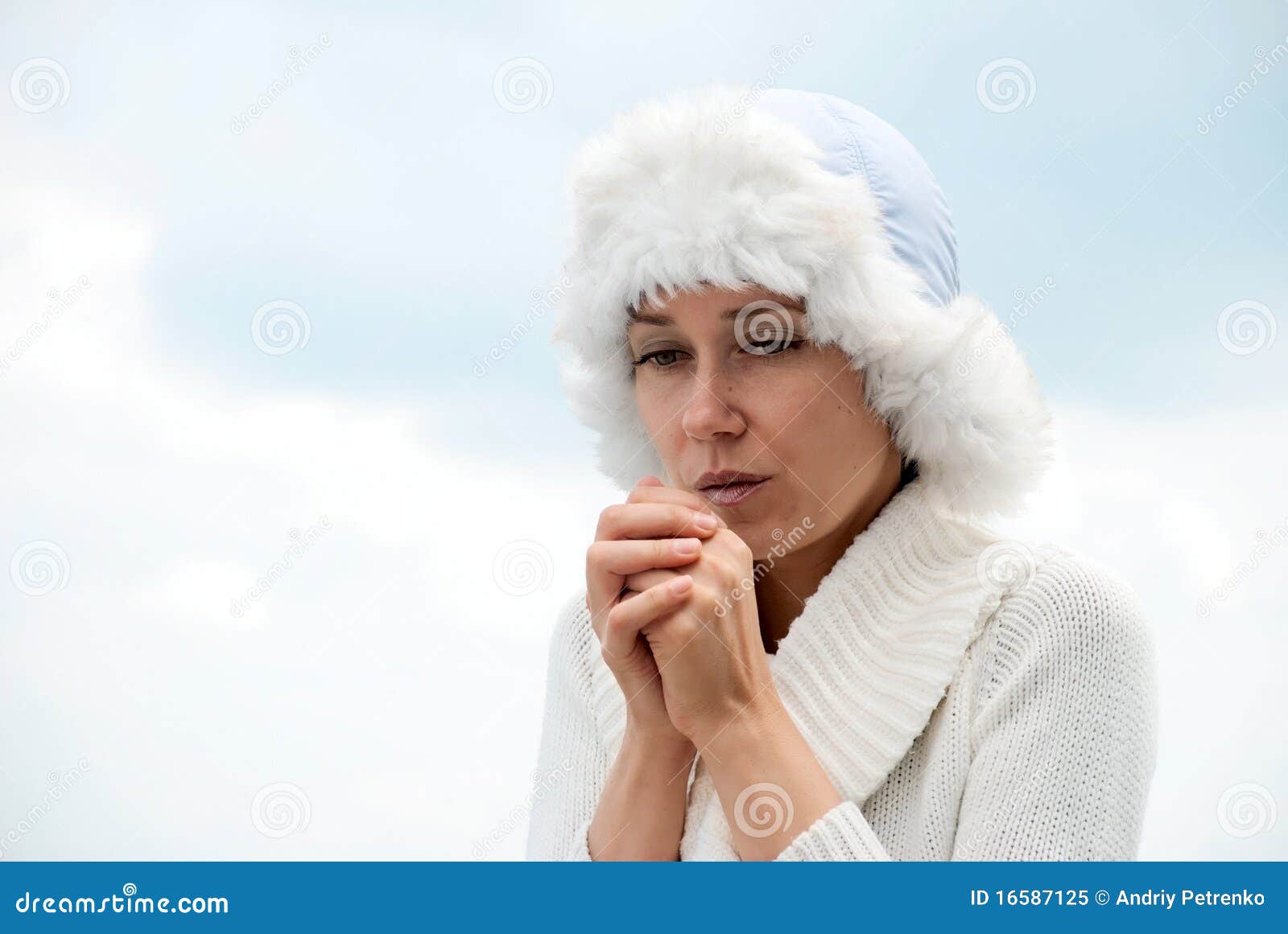 Young Woman Shaking for the Cold Winter Stock Image - Image of autumn ...