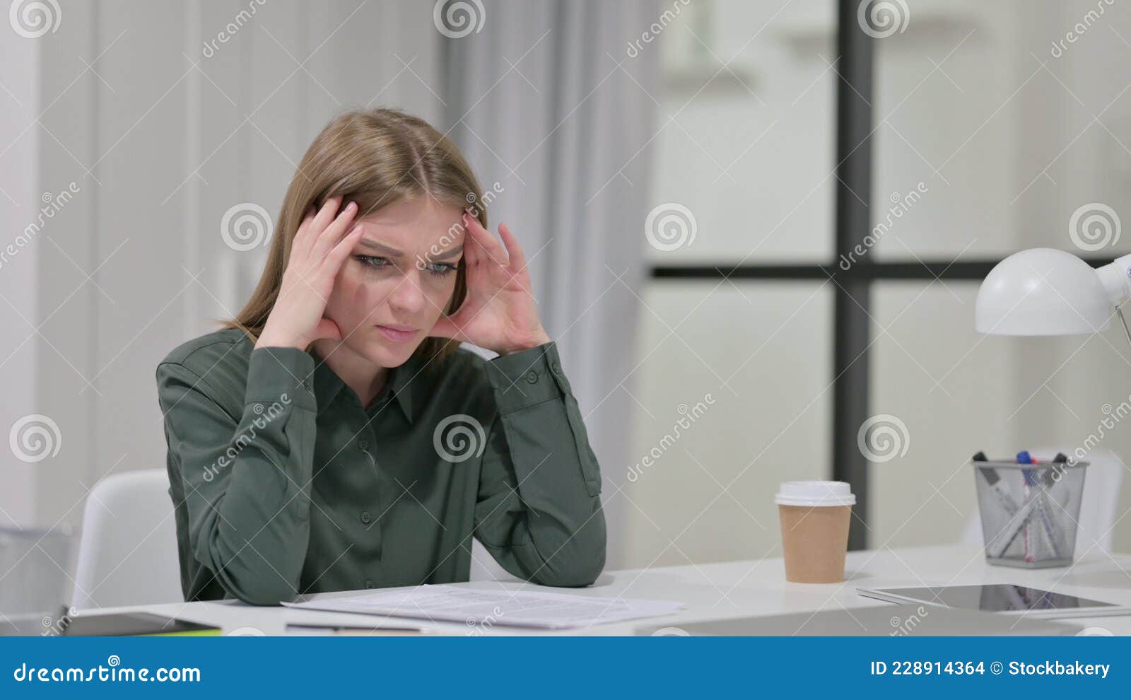 Young Woman Unable To Write on Paper, Failure Stock Photo - Image of ...