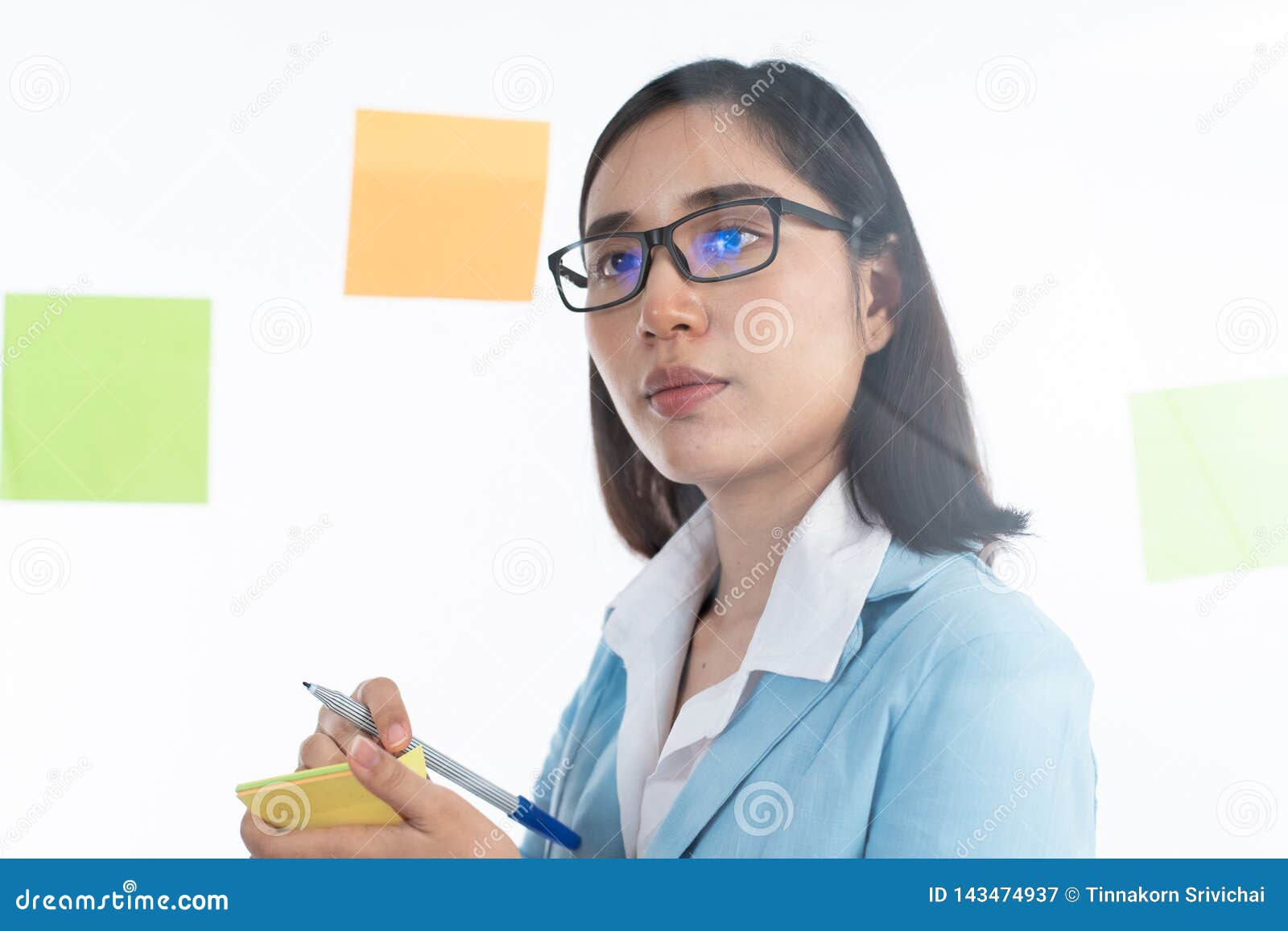 Young Woman Use a Sticky Note Stock Image - Image of paper, adhesive ...