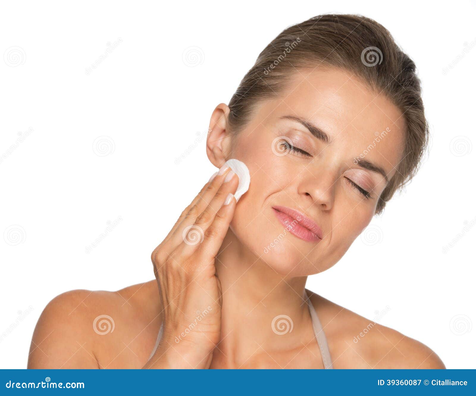 Young Woman Using Cotton Pads Stock Image - Image of purity, caucasian ...