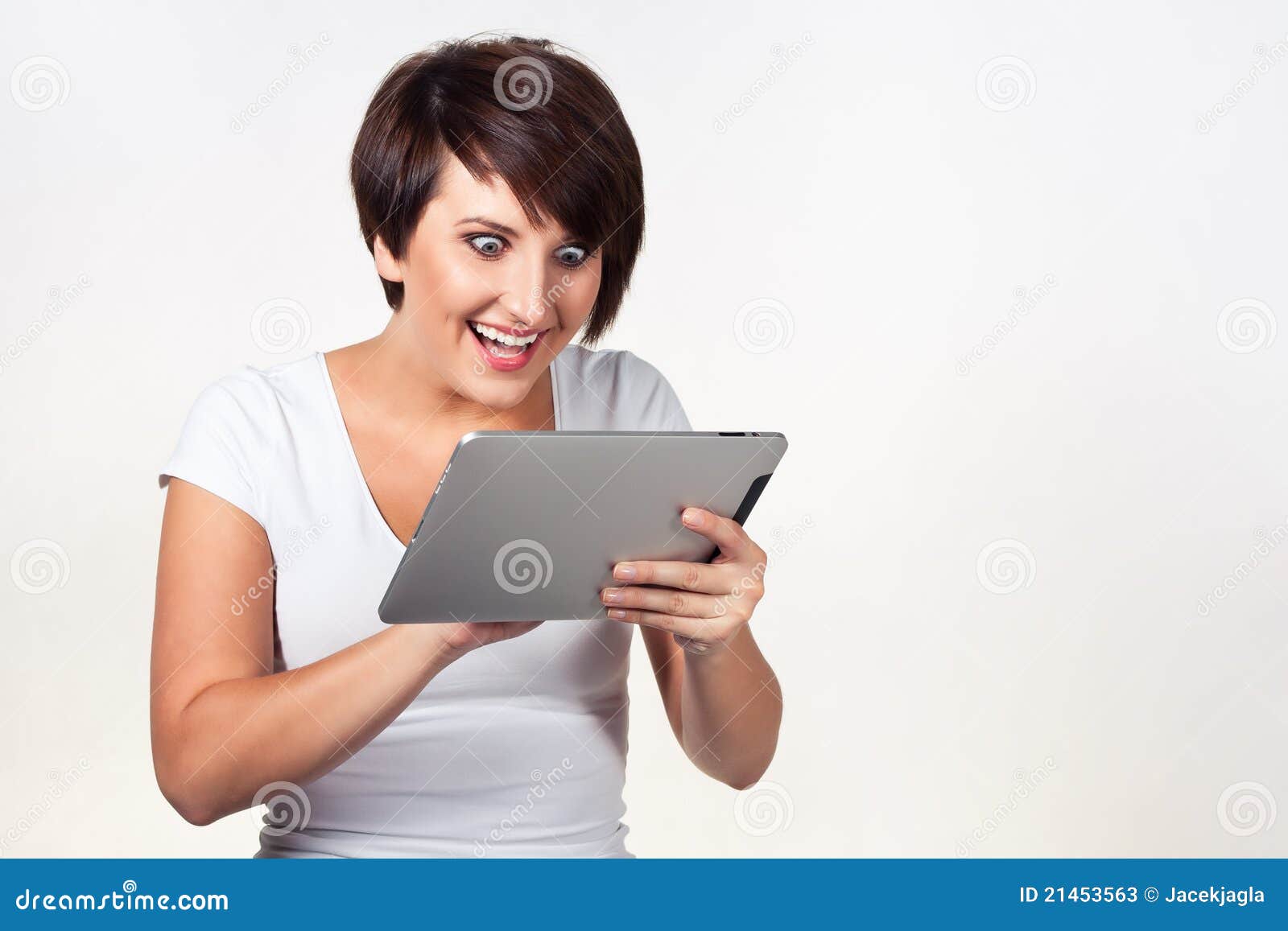 Young woman using iPad stock image. Image of relaxation - 21453563
